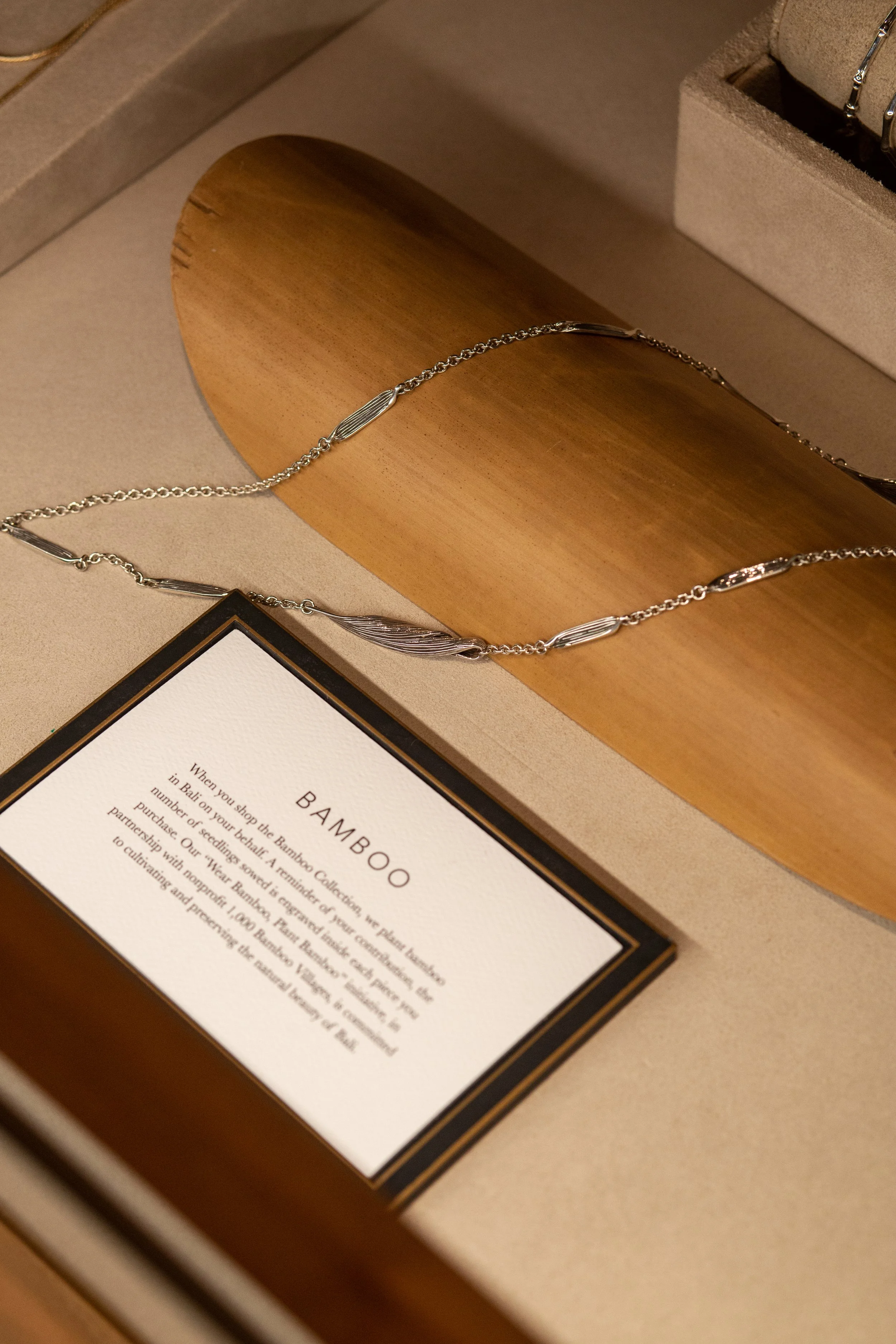 John Hardy, Mambal ,Bali — Studio Nimmersatt