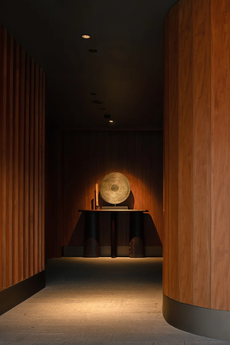 Ta’aktana Luxury Collection Labuan Bajo | Studio Nimmersatt Lighting ...