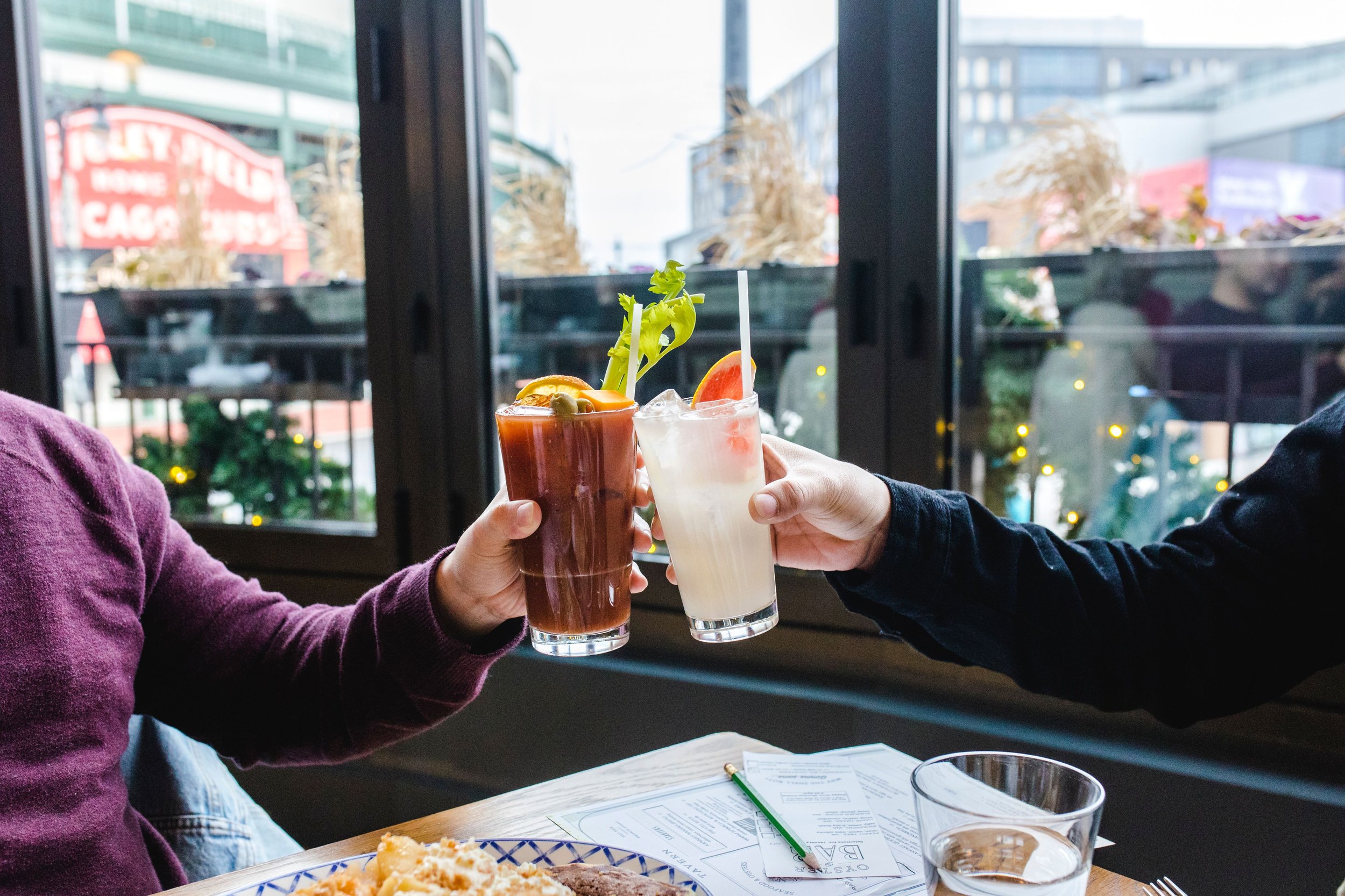 Happenings | Wrigleyville's Neighborhood Tavern & Oyster Bar — Swift ...