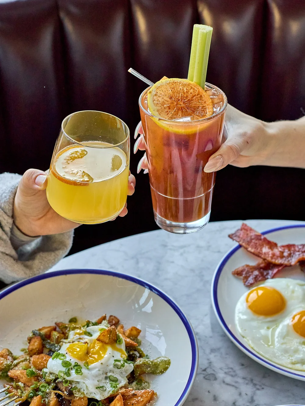 Happenings | Wrigleyville's Neighborhood Tavern & Oyster Bar — Swift Tavern