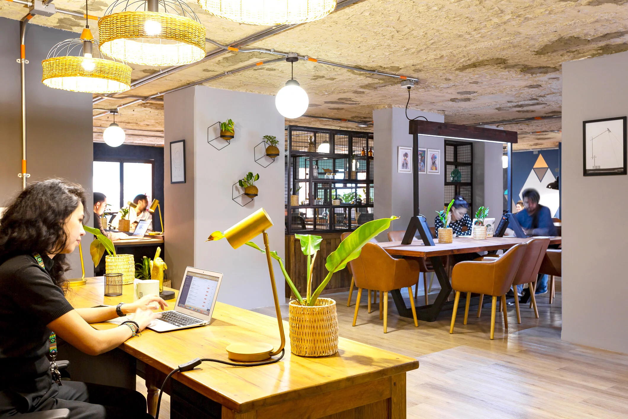 COWORKING SELINA CHAPINERO