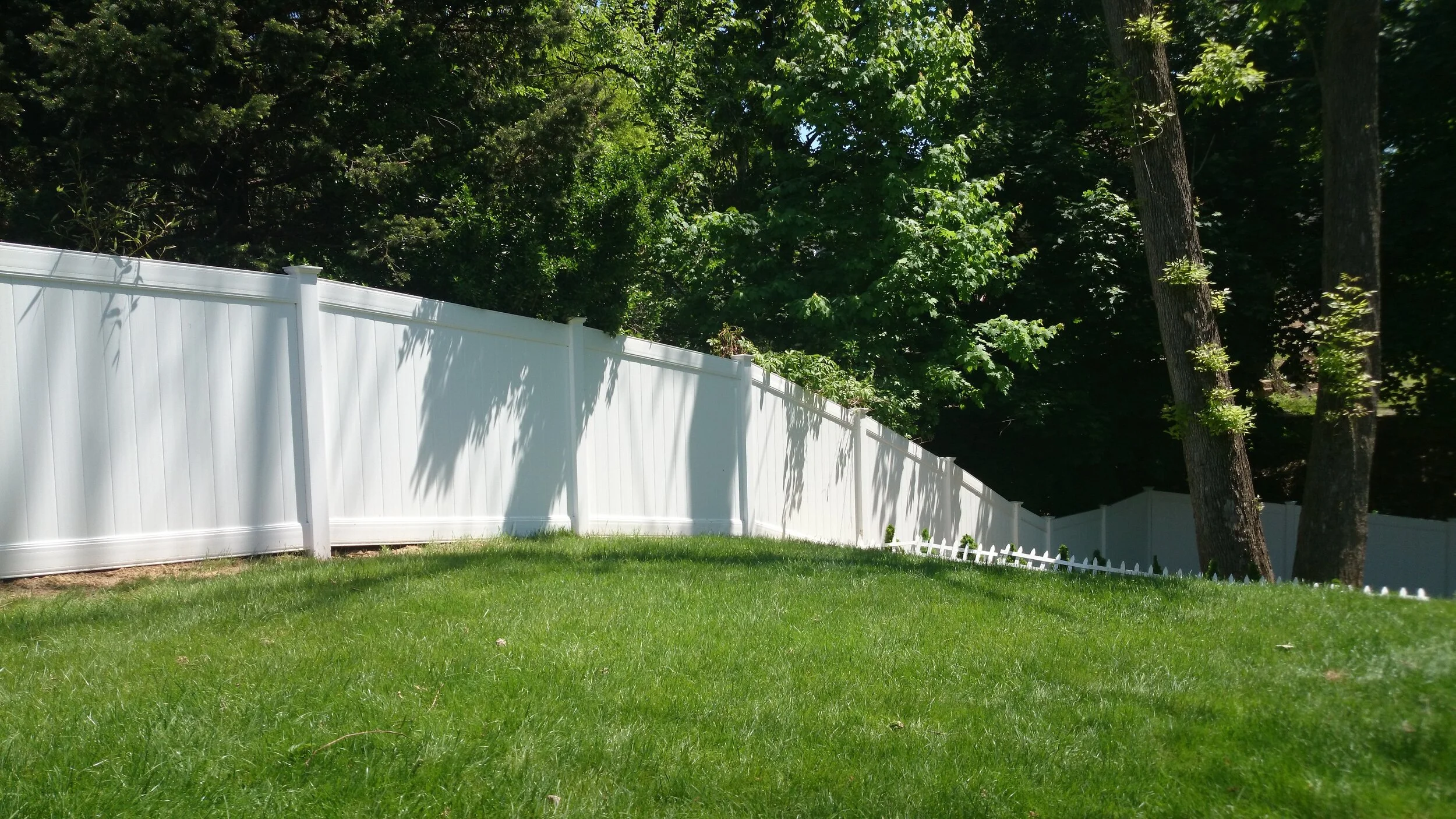 Solanos Fence Residential & Commercial Fencing