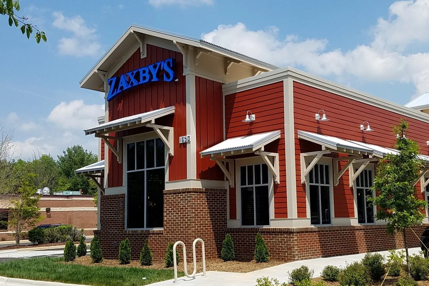 Avants Management Group | Zaxby's Licensee
