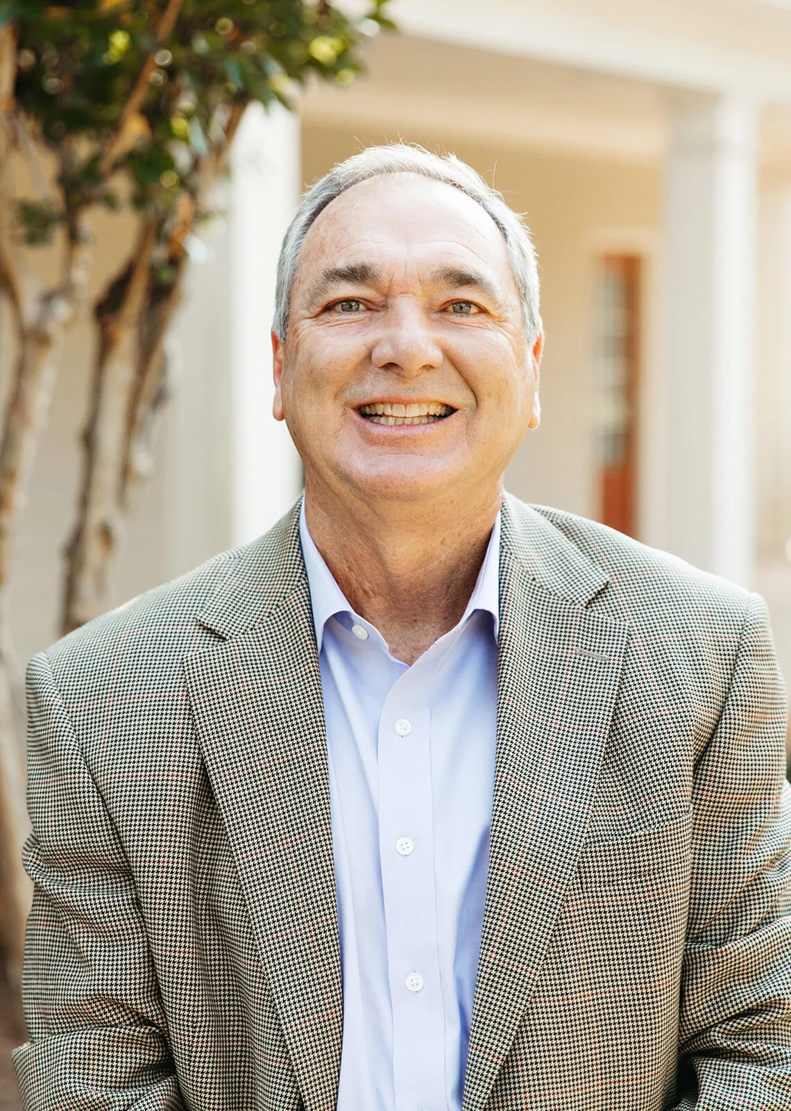 About Us — Avants Management Group | Zaxby's Licensee