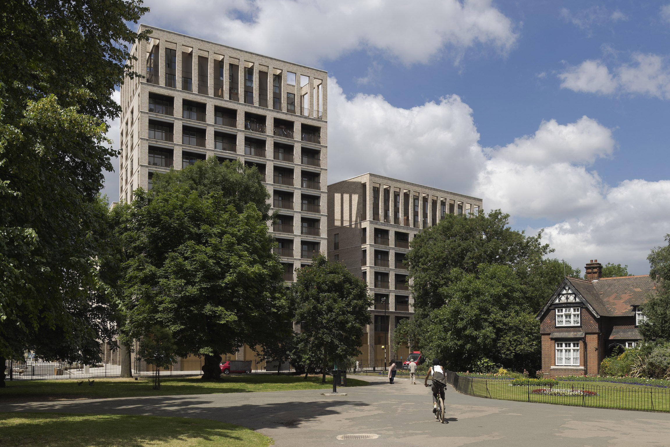 Kings Crescent N4 — HACKNEY SALES