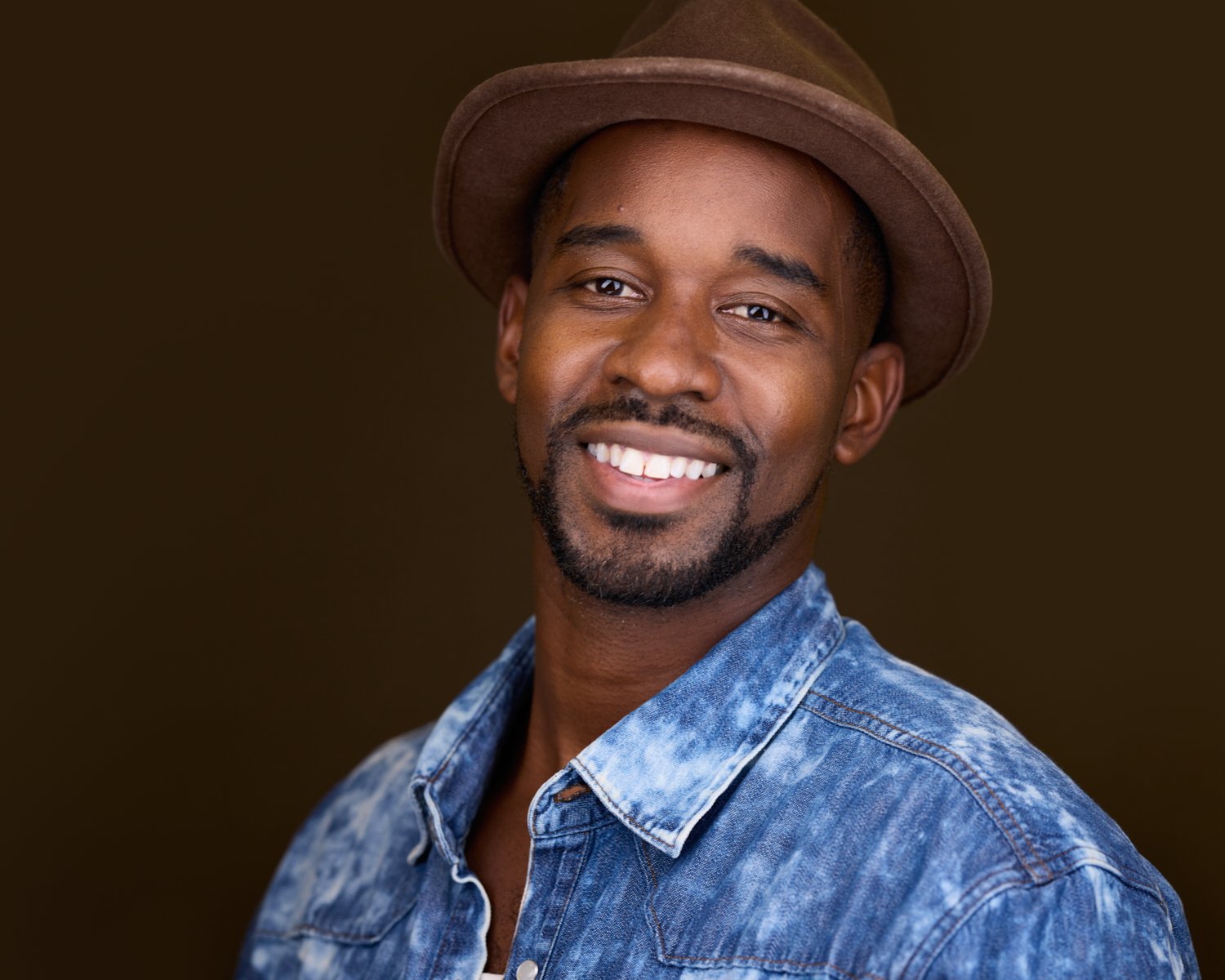 BOSHEADSHOTS & Craig Capello Photography— 5 Star Headshots Interiors ...
