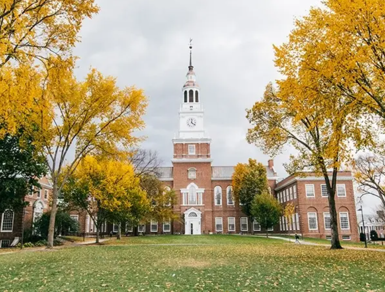 Inside Dartmouth Admissions: What the Class of 2029 Got Right — Ivy Link