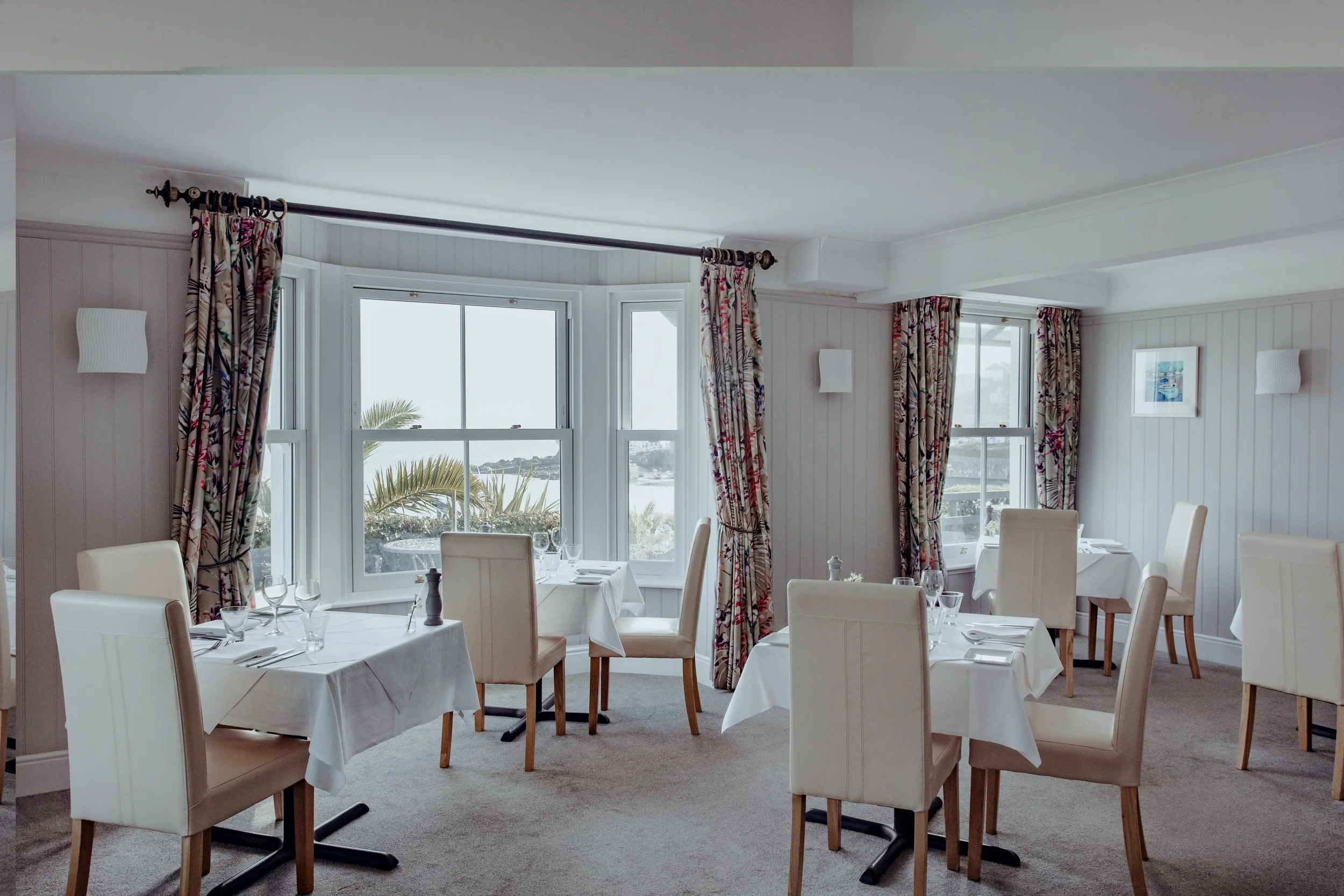 Stay & Dine — Bay Hotel