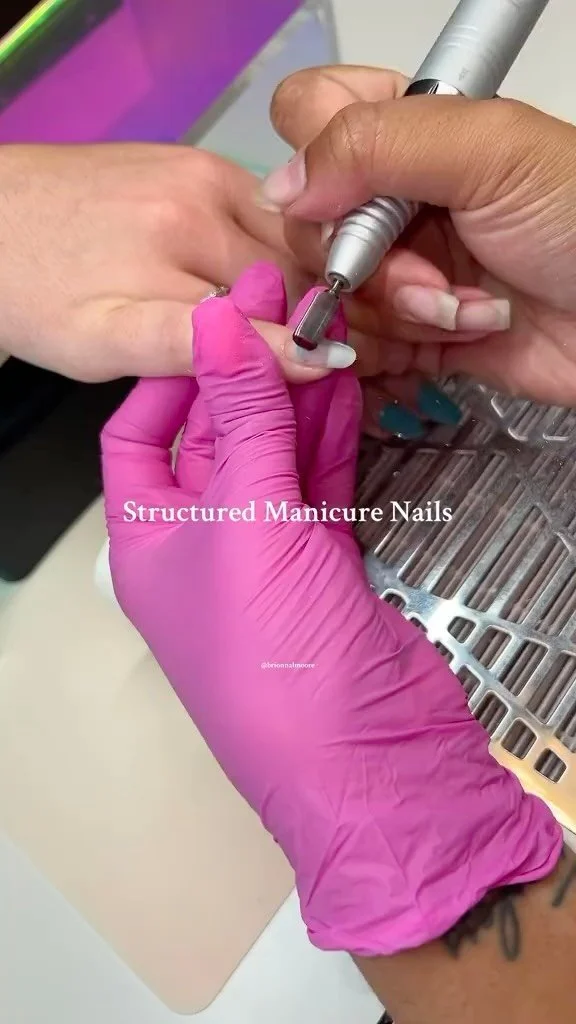 Ultimate Guide to Nails, Travel & Beauty