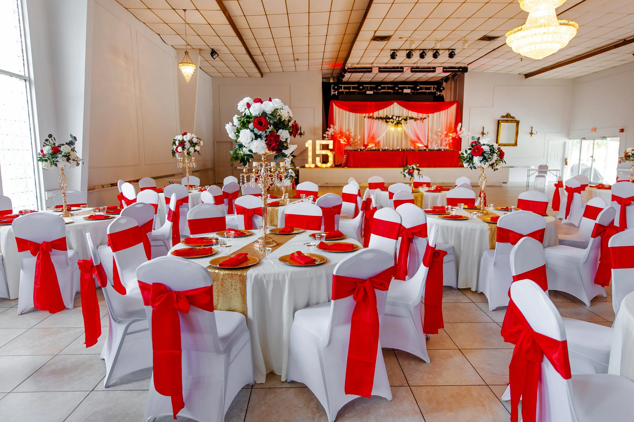 Quinceanera Banquet Hall Decorations