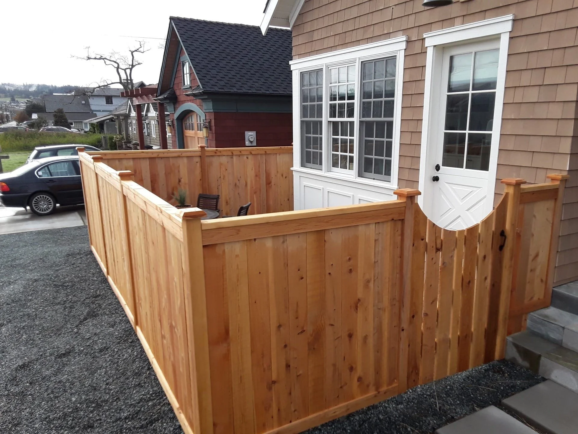 Picture Frame Fences in Seattle