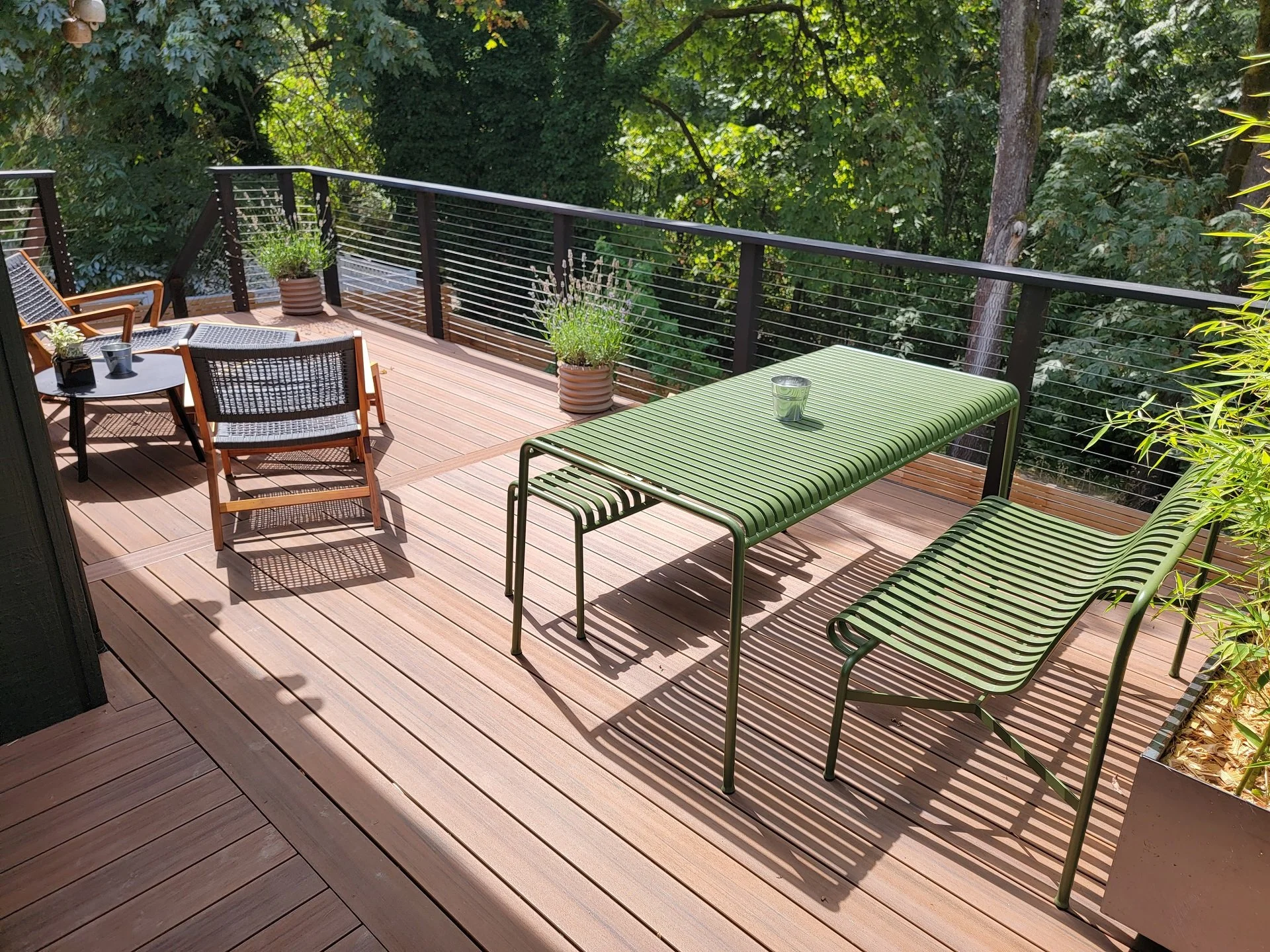 Trex Decking With A Hot Tub Inset And Trex Benches
