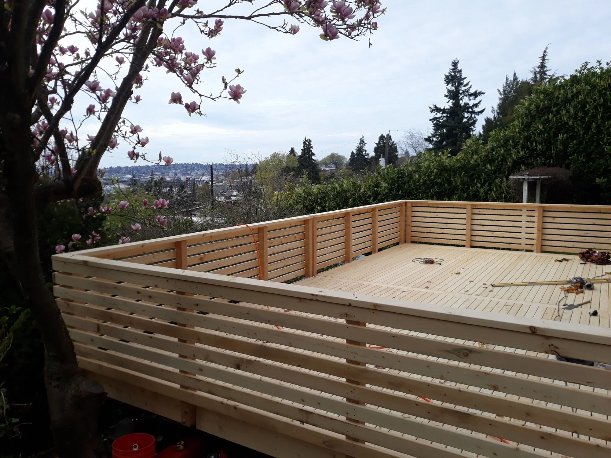 Seattle Cedar Decks - Custom Design and Construction