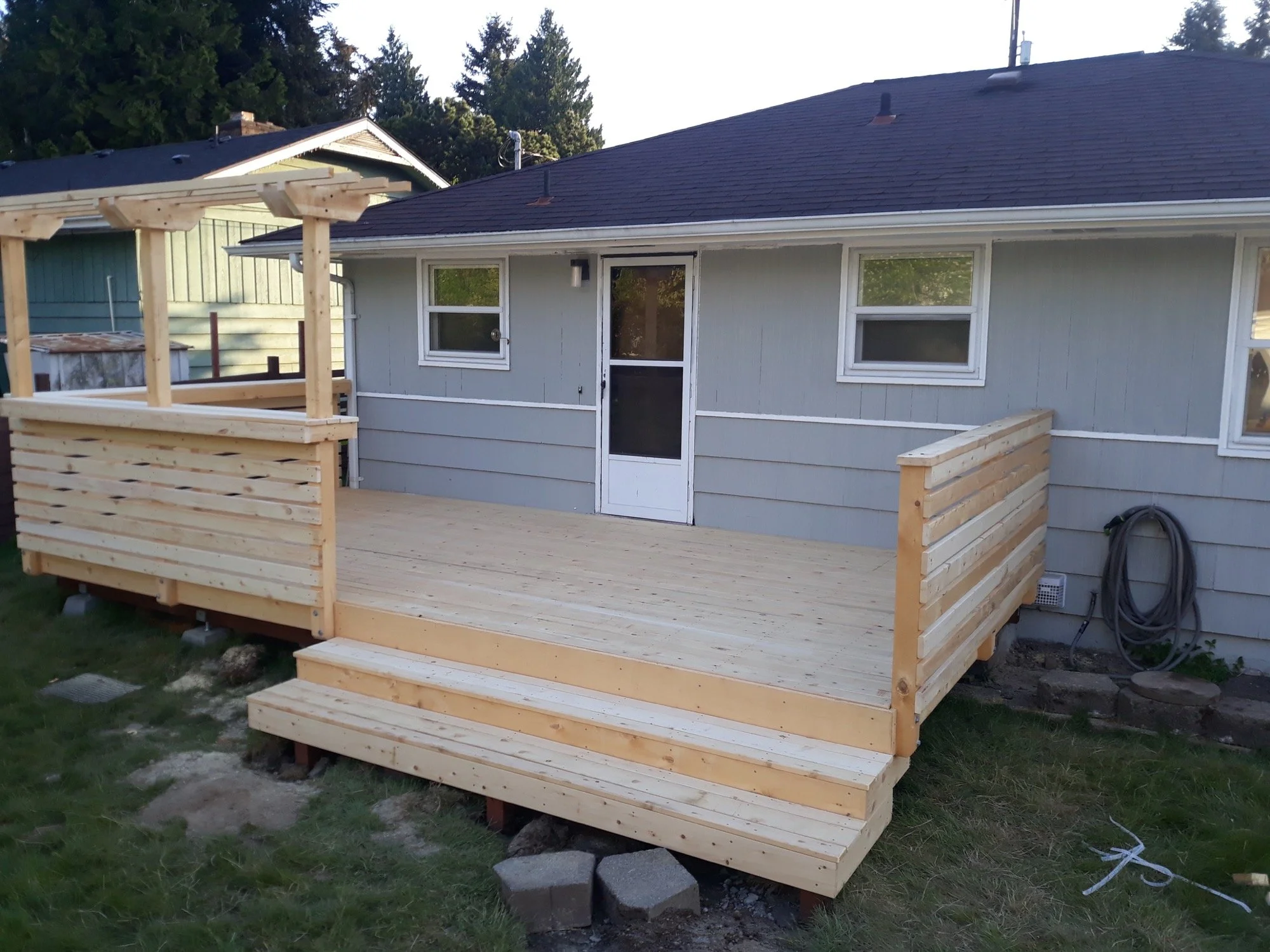 Seattle Cedar Decks - Custom Design and Construction