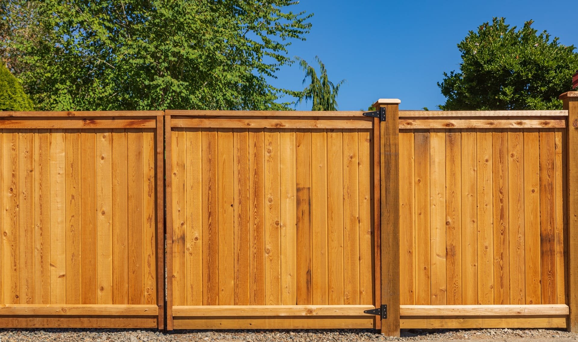 Picture Frame Fences in Seattle