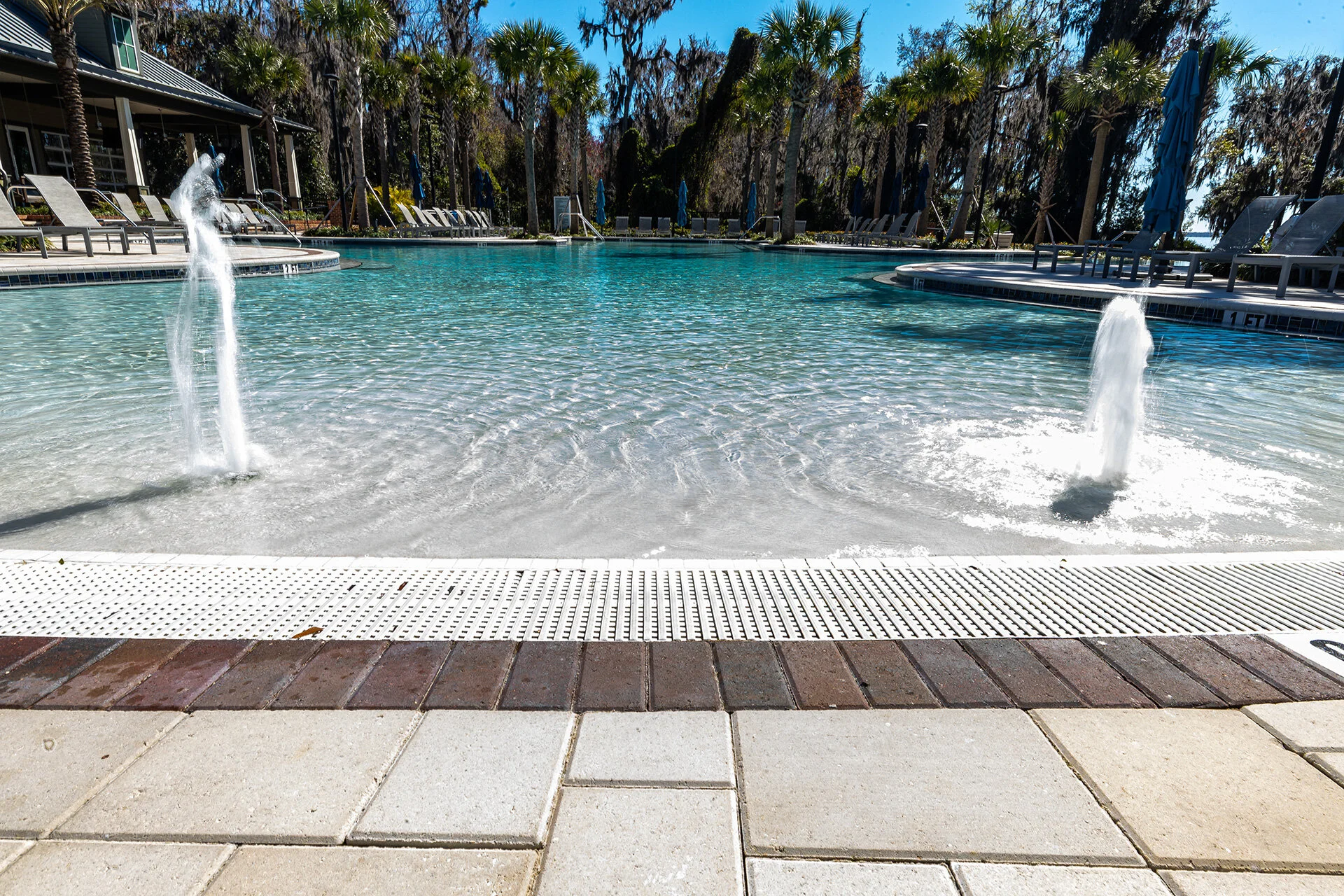 Rivertown — Vak Pak