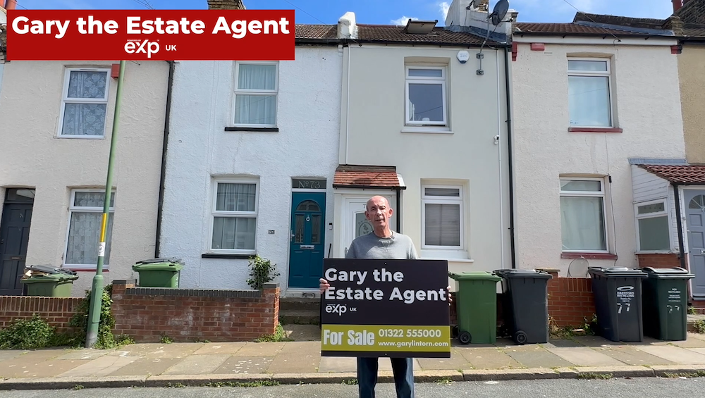 Gary the Estate Agent | Let me get you moving...