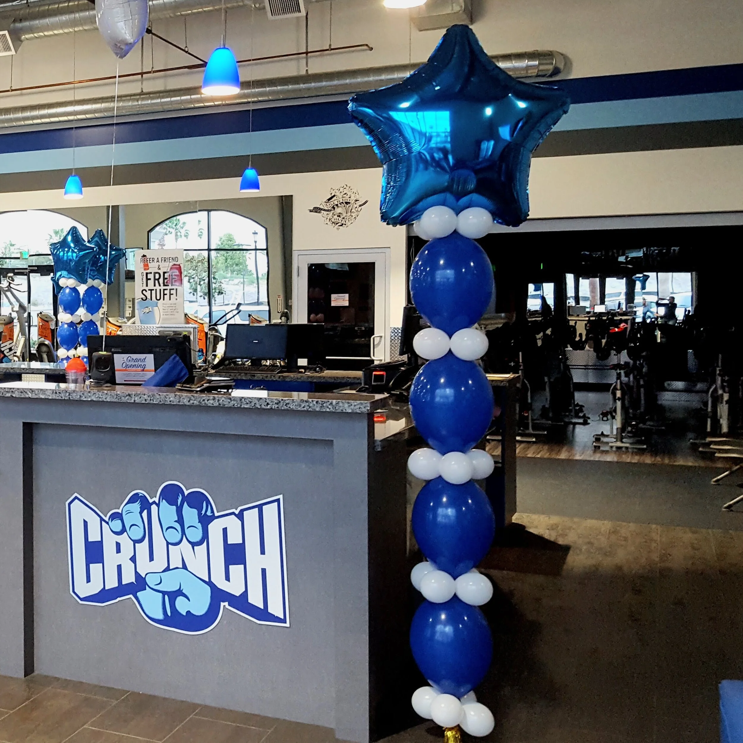 Linky Balloon Columns — Lighter Than Air Balloons