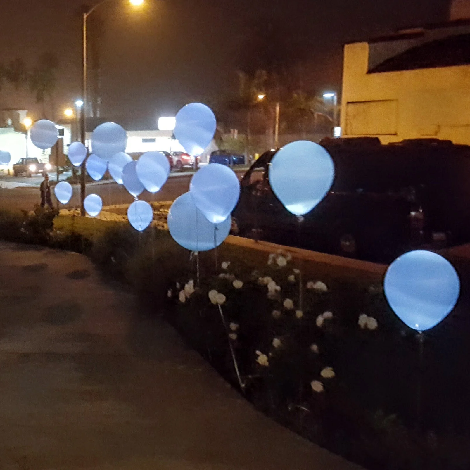 Balloon Path Markers — Lighter Than Air Balloons