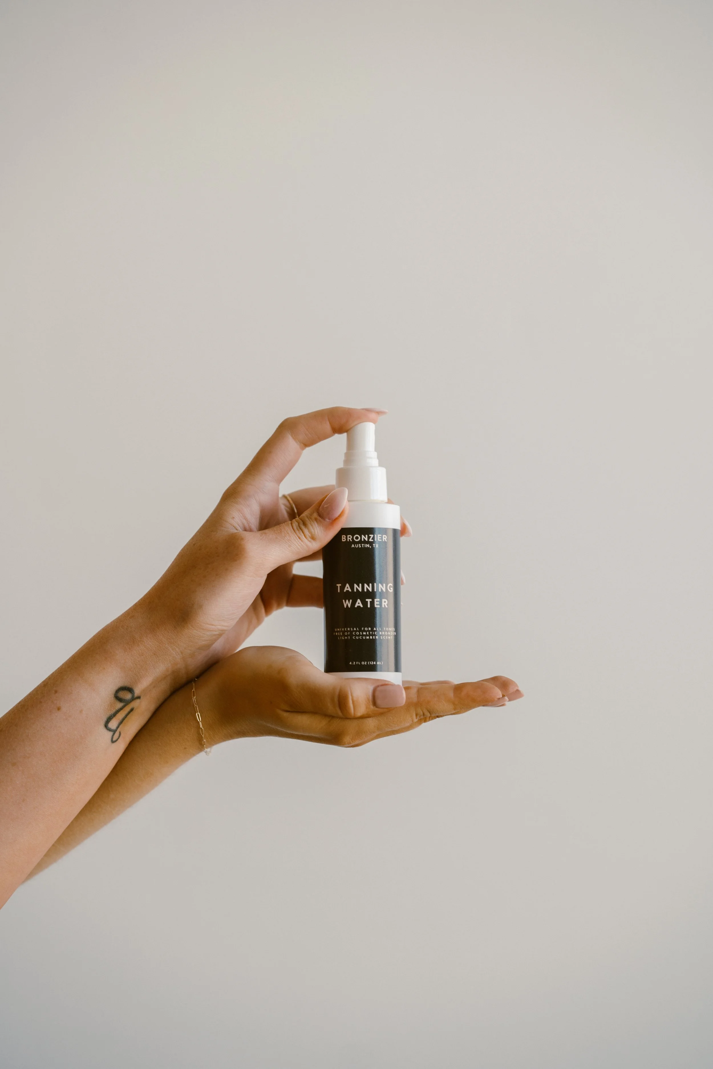 Bronzier | Austin, TX Custom Airbrush Spray Tan Salon