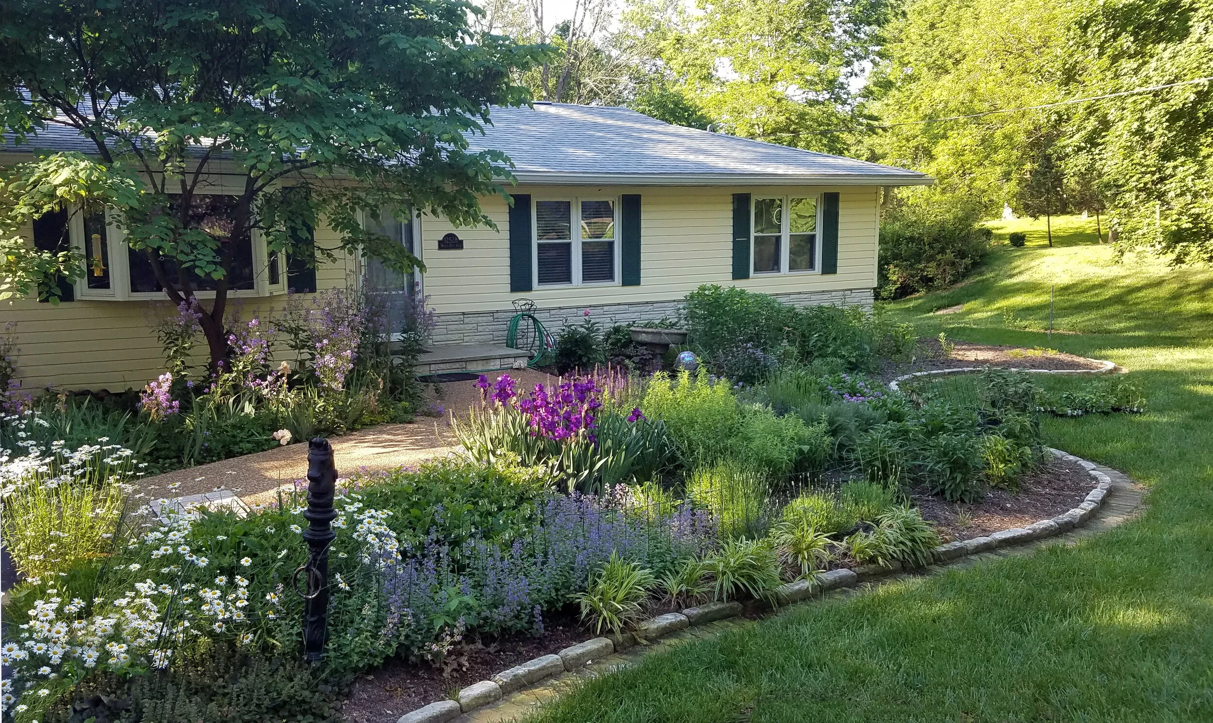 SLF Landscaping & Design LLC