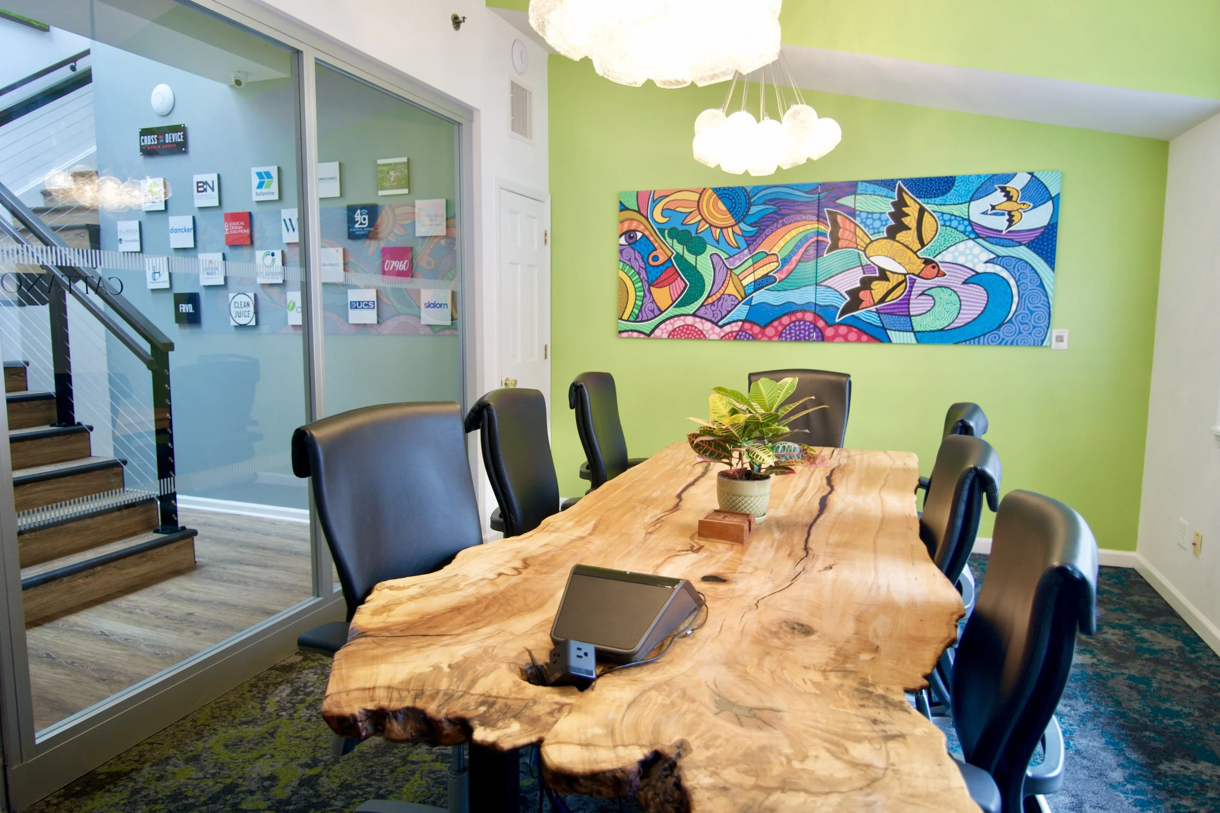 Meeting Rooms — En Masse Coworking