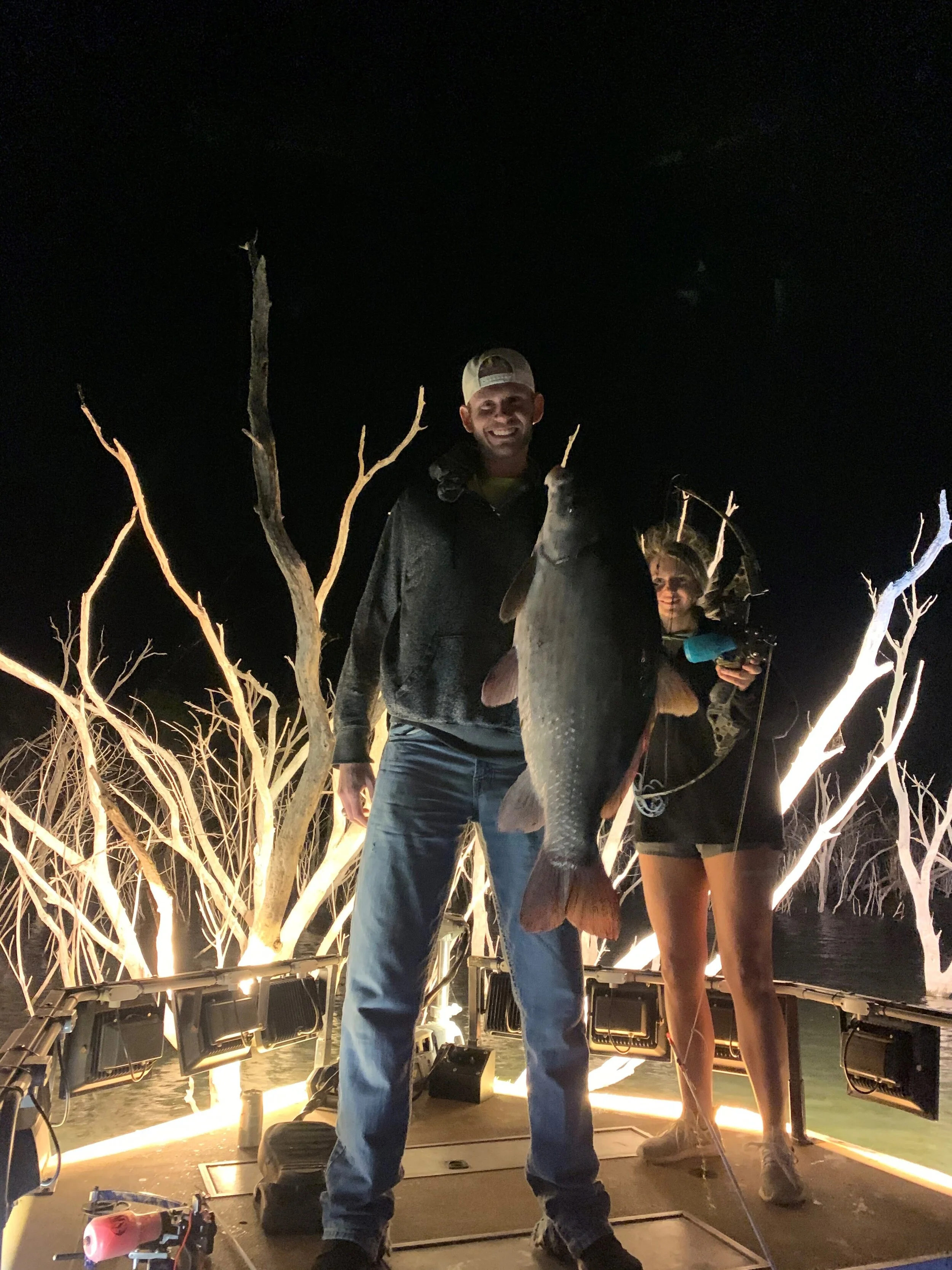 Texas Bowfishing Guide Rates — Flyin' Arrows Bowfishing Granbury Texas ...