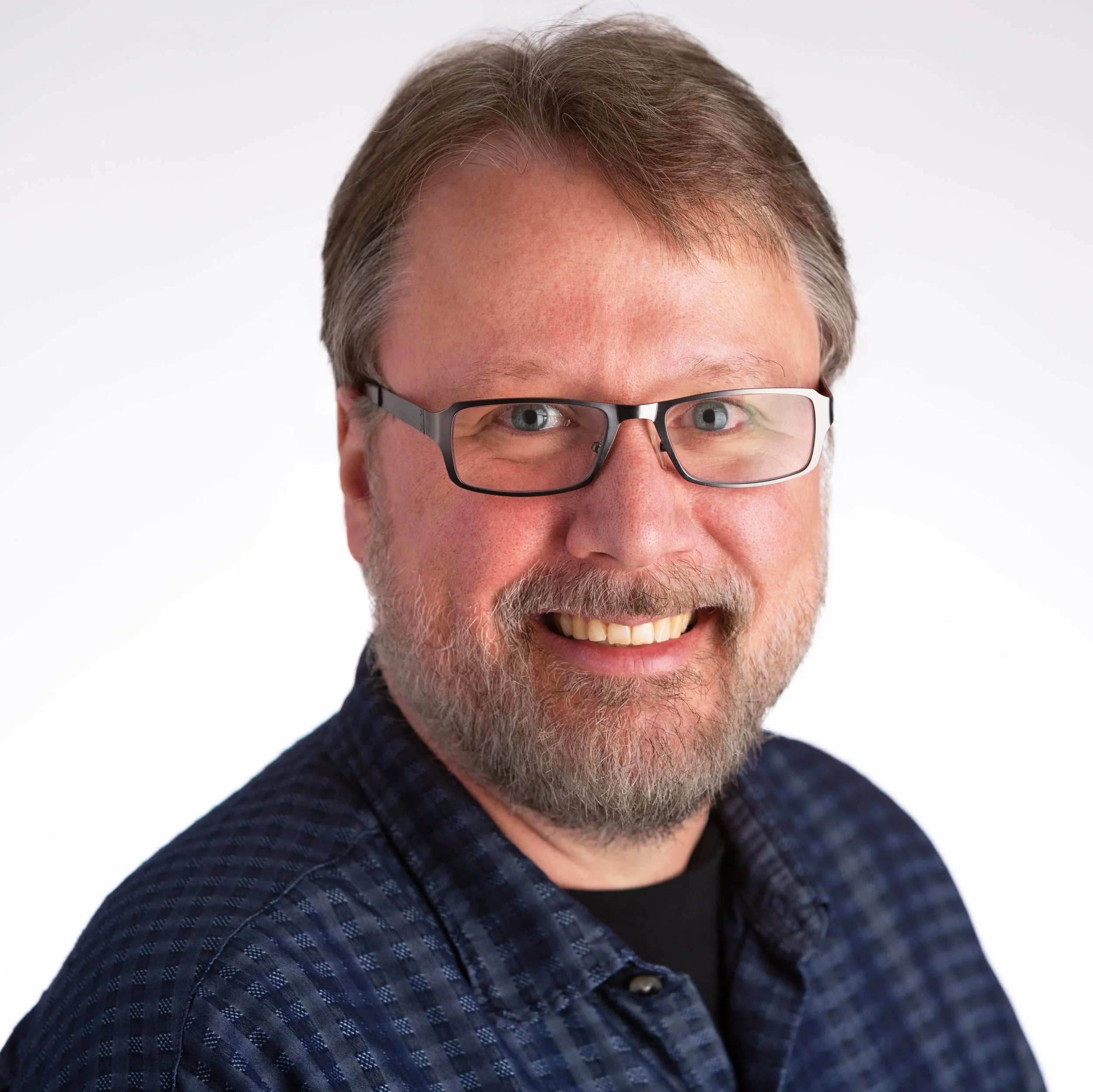 About Us — Armonia Maxima, LLC