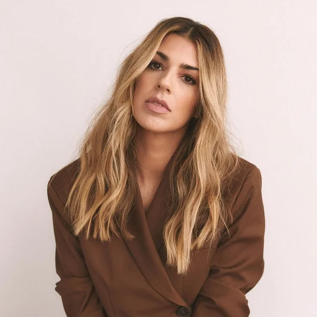 The Story Behind “Honey in the Rock” by Brooke Ligertwood — The Promise FM