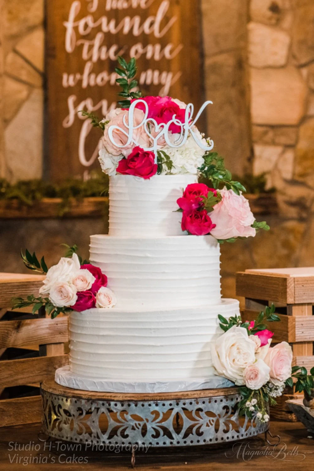 White Rustic Wedding Cakes