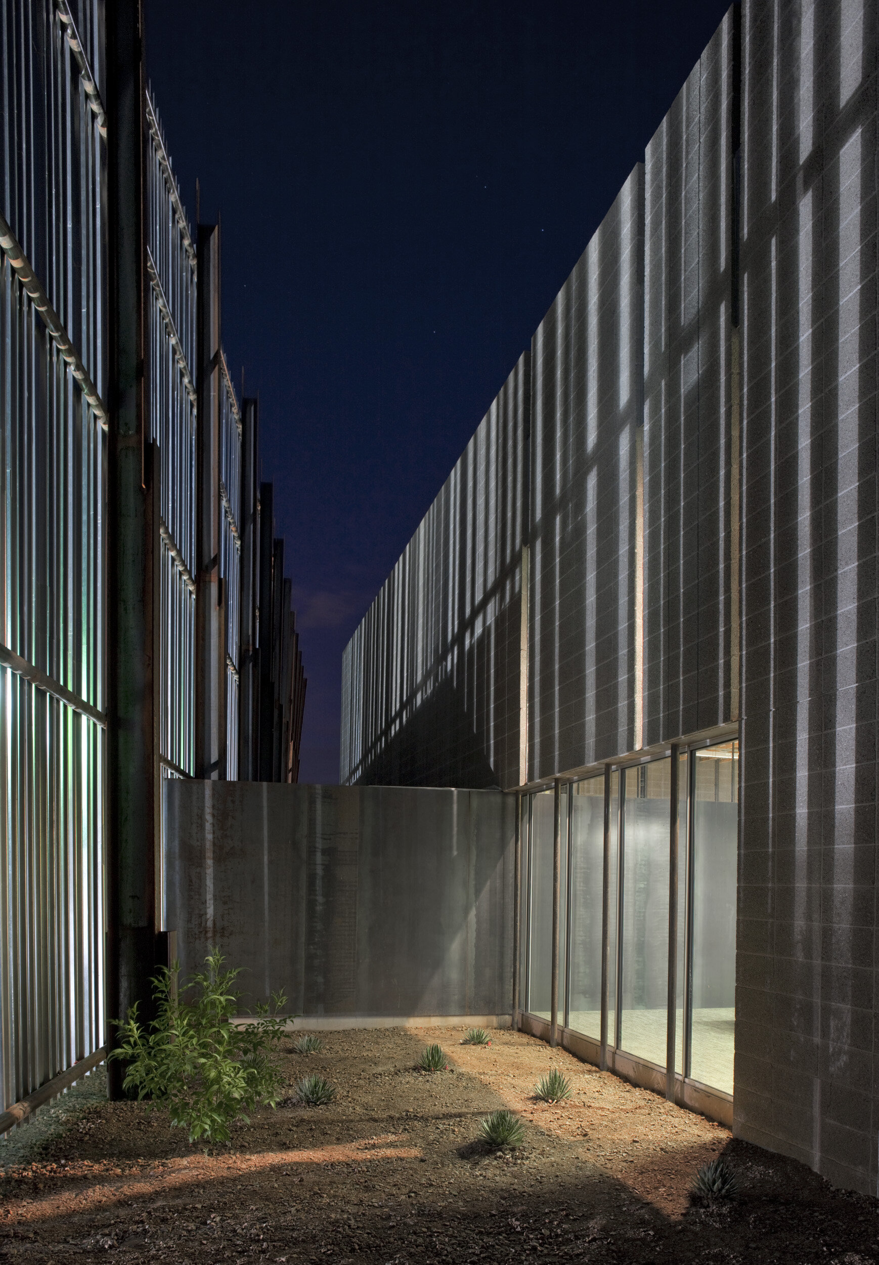 AGAVE LIBRARY — WORKSBUREAU