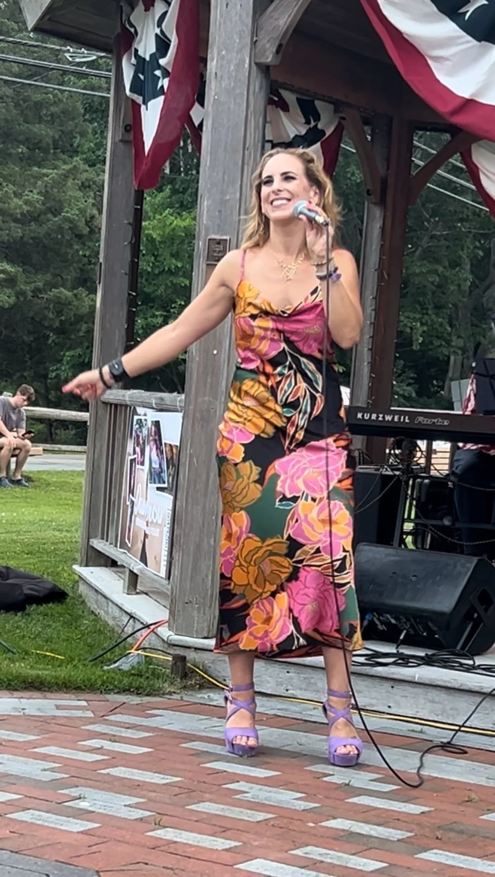 Dawn Derow - Performing Artist