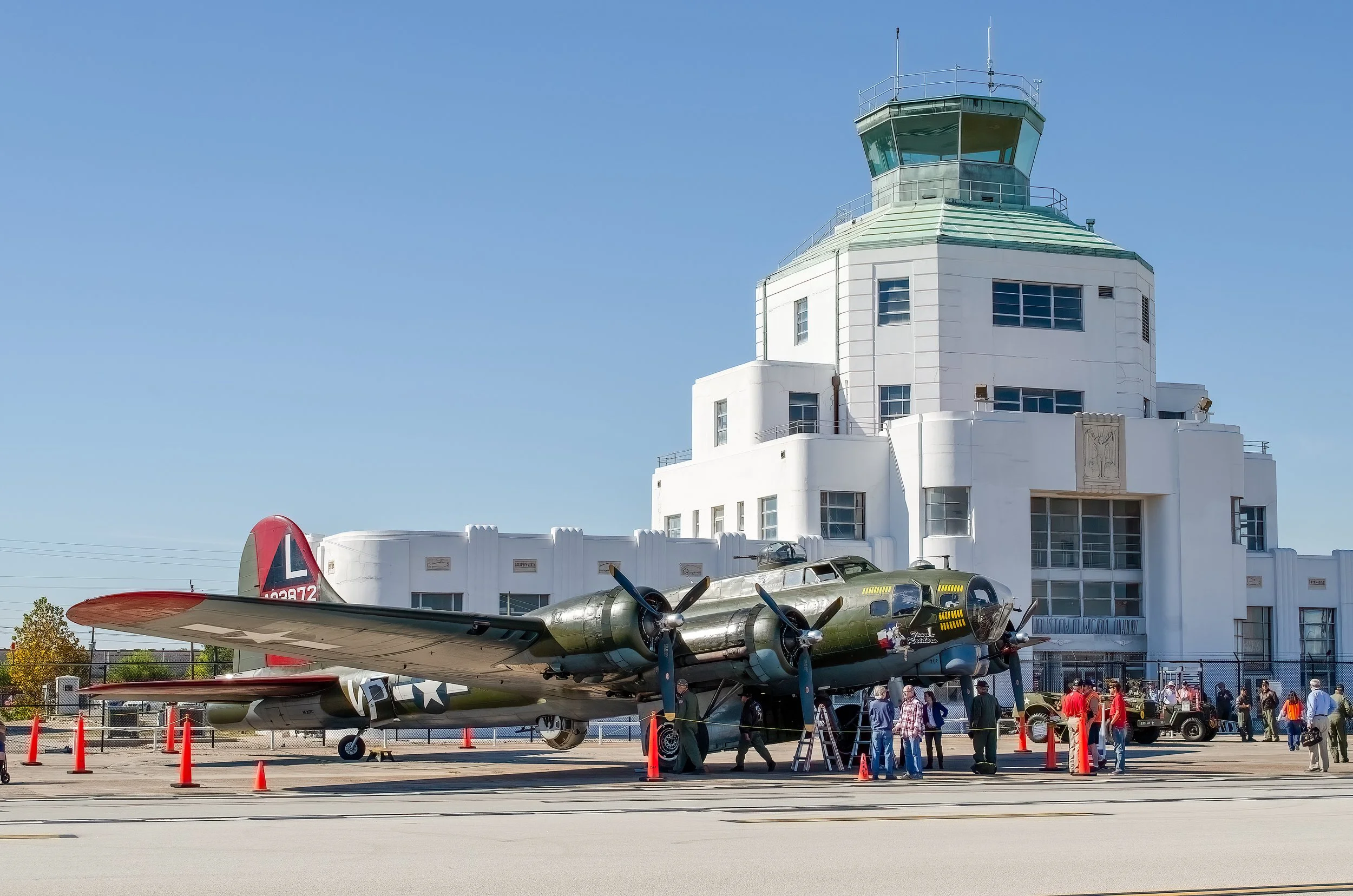 Honoring the B-17 “Texas Raiders” — 1940 Air Terminal Museum and ...