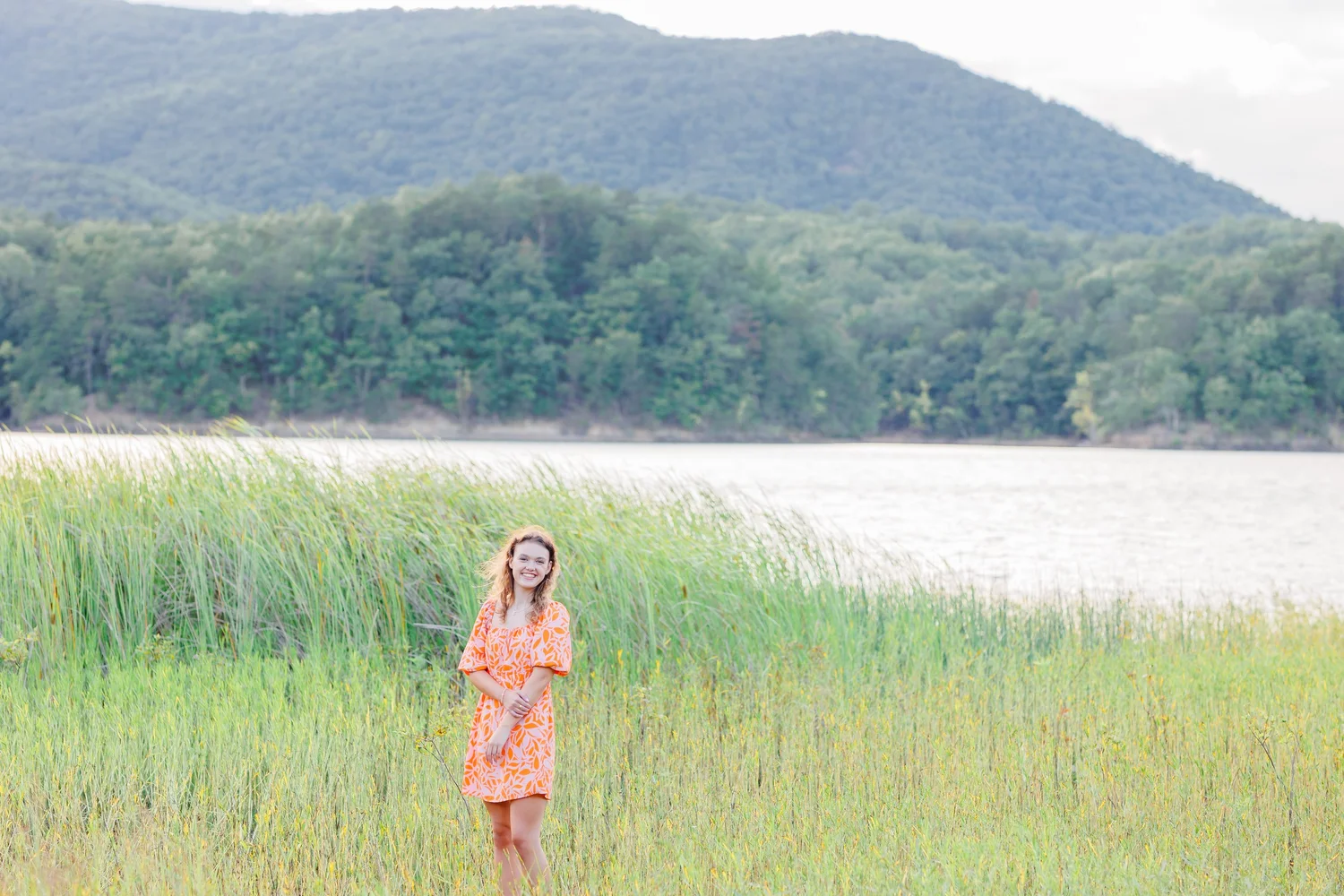 Emily's Senior Session | Virginia Senior Photographer — Kaitlin Ahrens ...