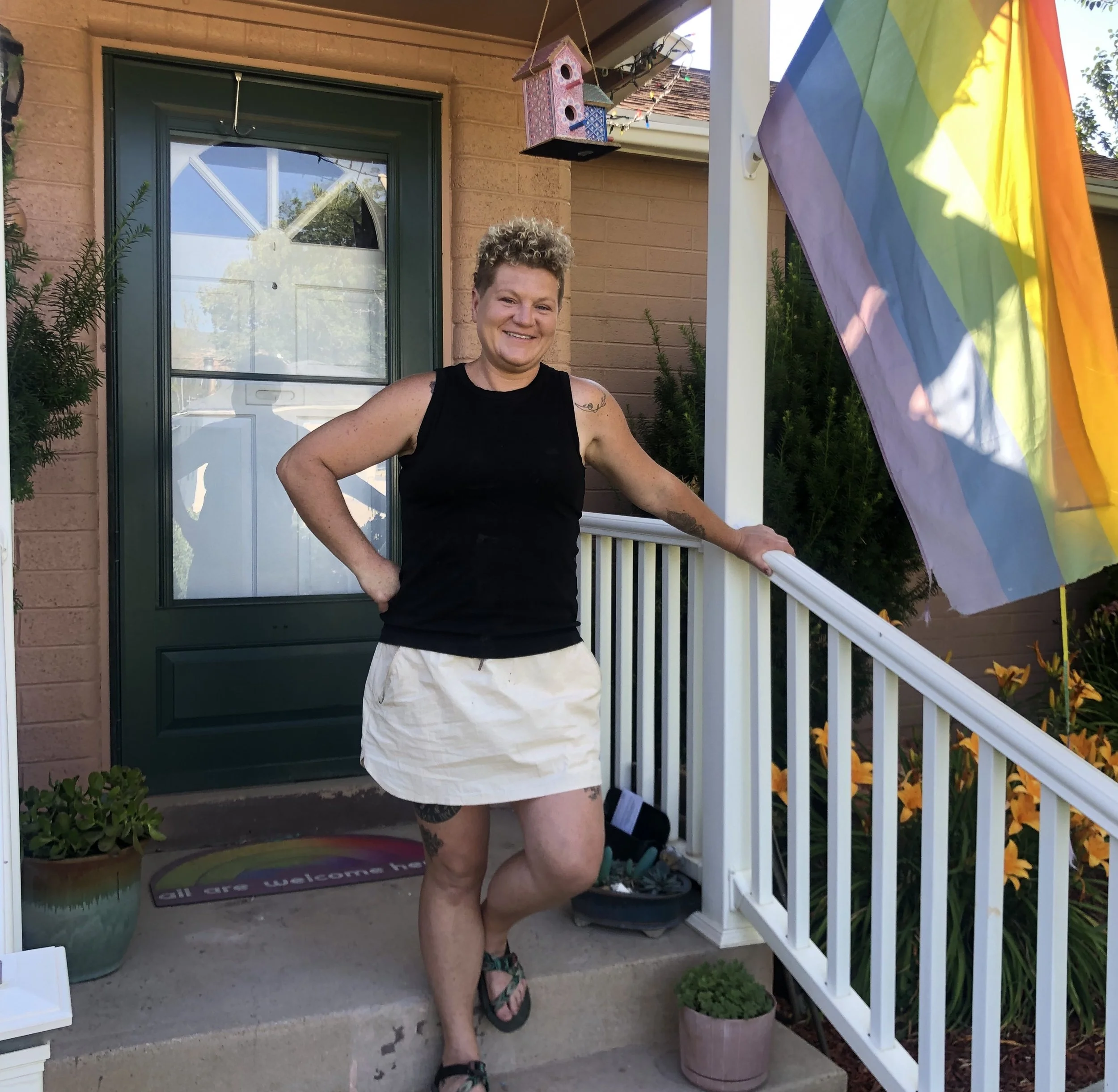 Meet our Therapists — Encircle | An LGBTQ+ Youth & Family Resource
