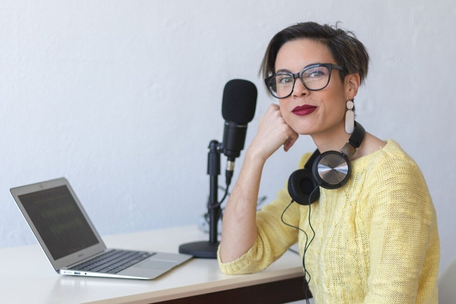 Best Gifts for Podcasters from small and women-owned business, plus ...