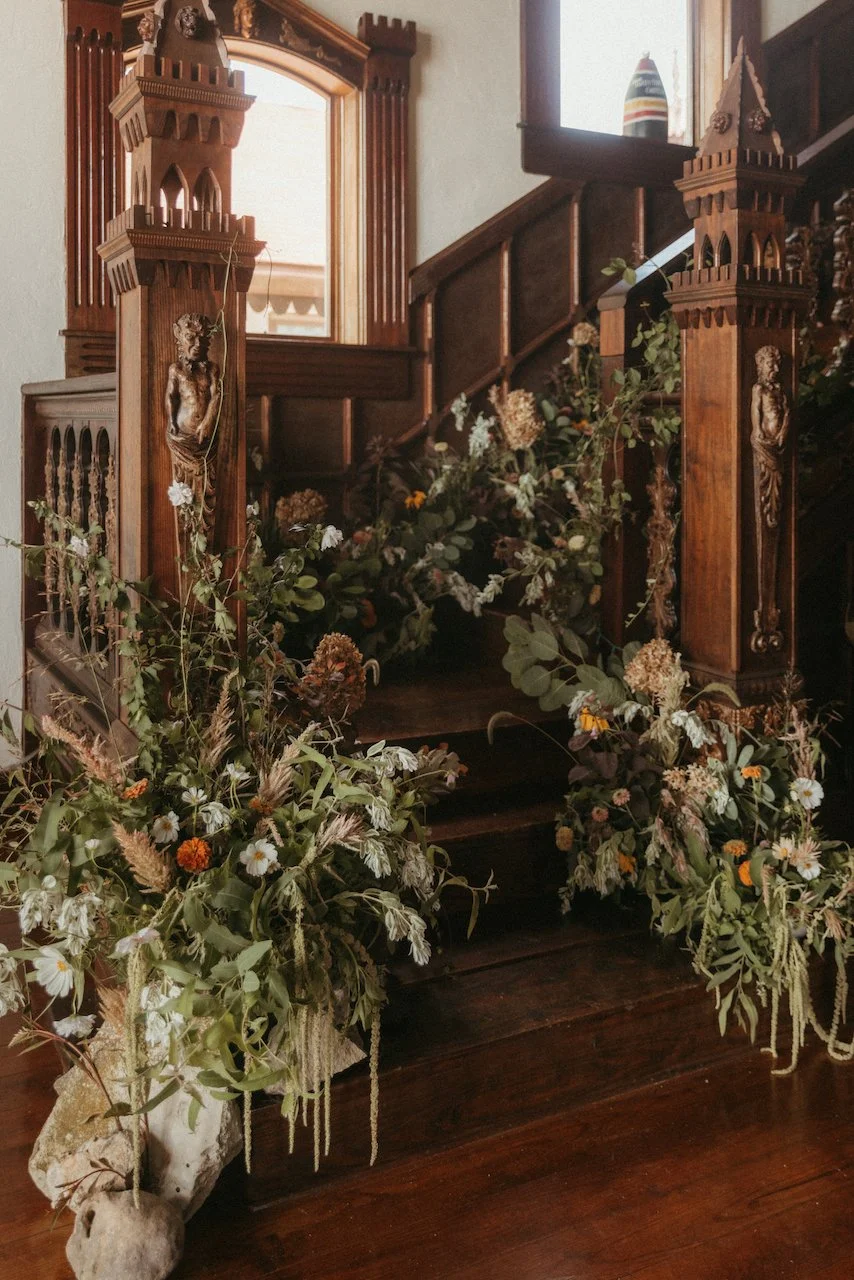 Flowers Fit For A Queen — HareandBearco