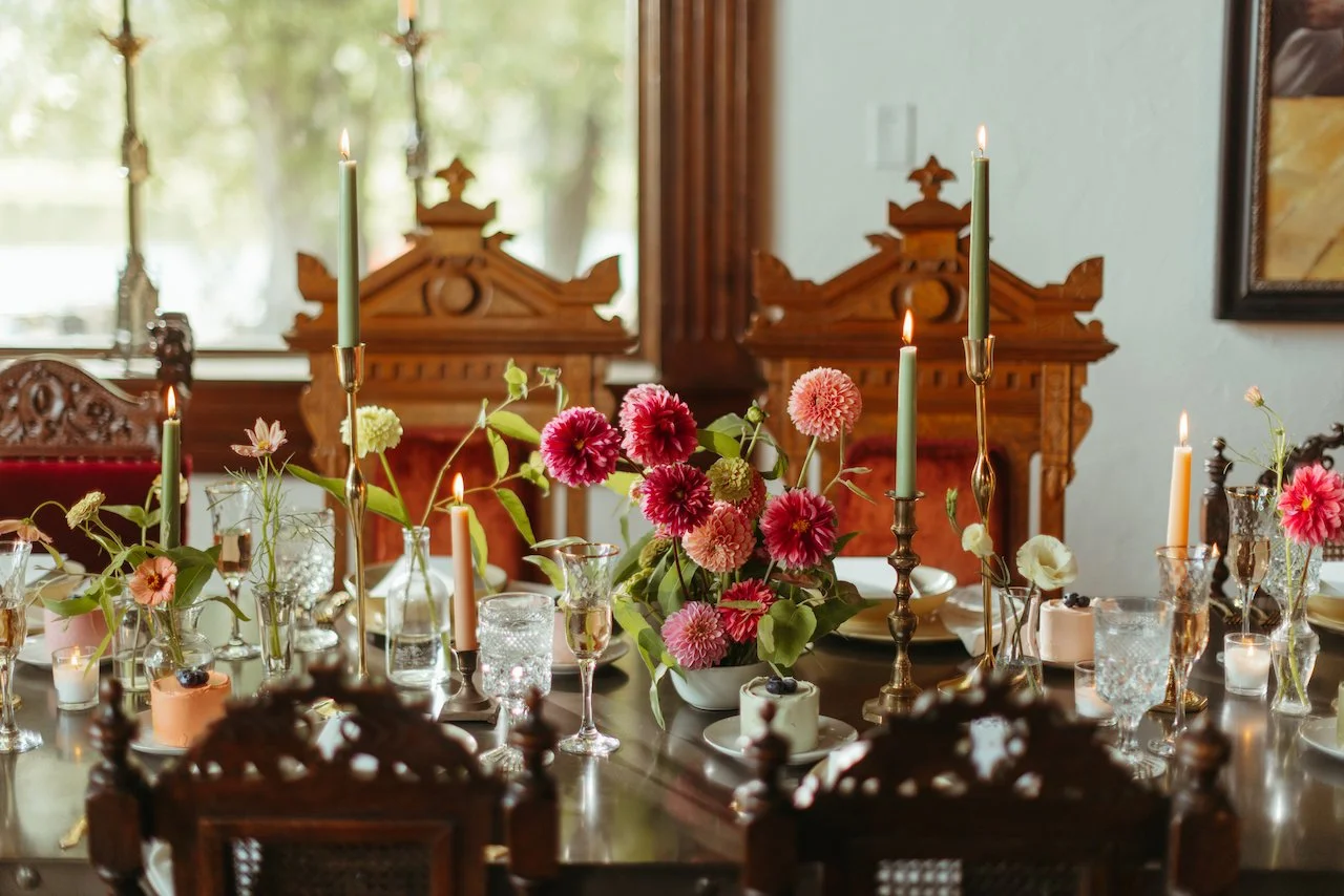 Flowers Fit For A Queen — HareandBearco