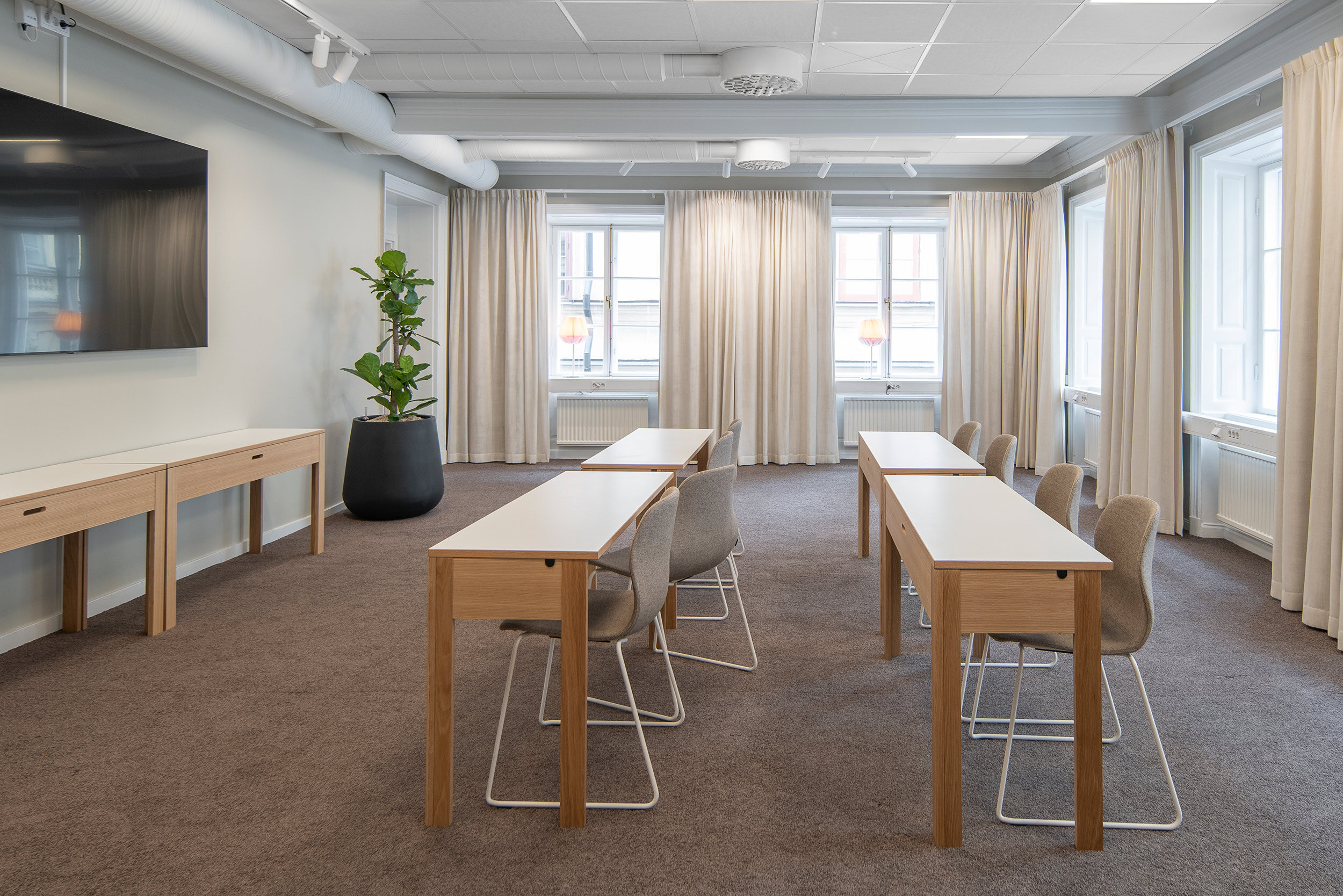 Hökars inredningar - Hållbar kontorsinredning i Stockholm