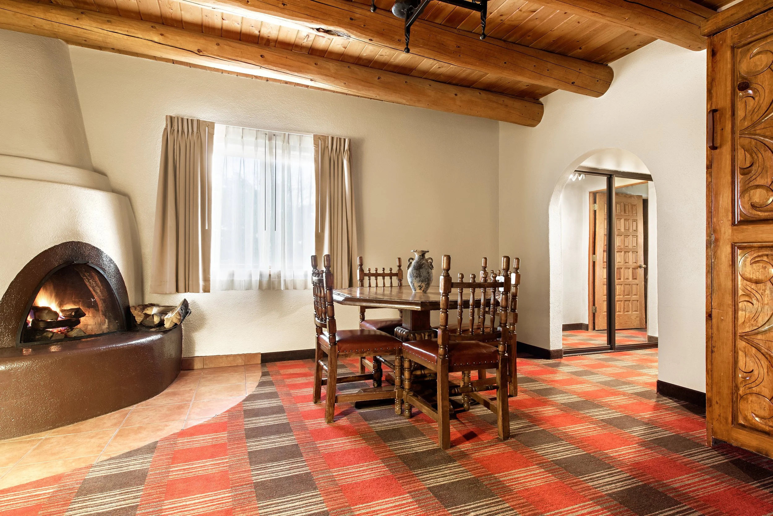 Sagebrush Inn & Suites