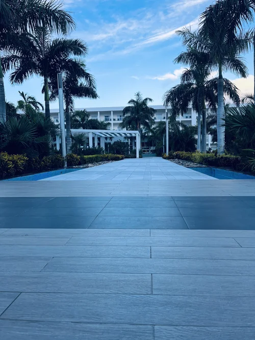 And Just Like That...Cancun Riu Palace Costa Mujeres — Douglas Coombs