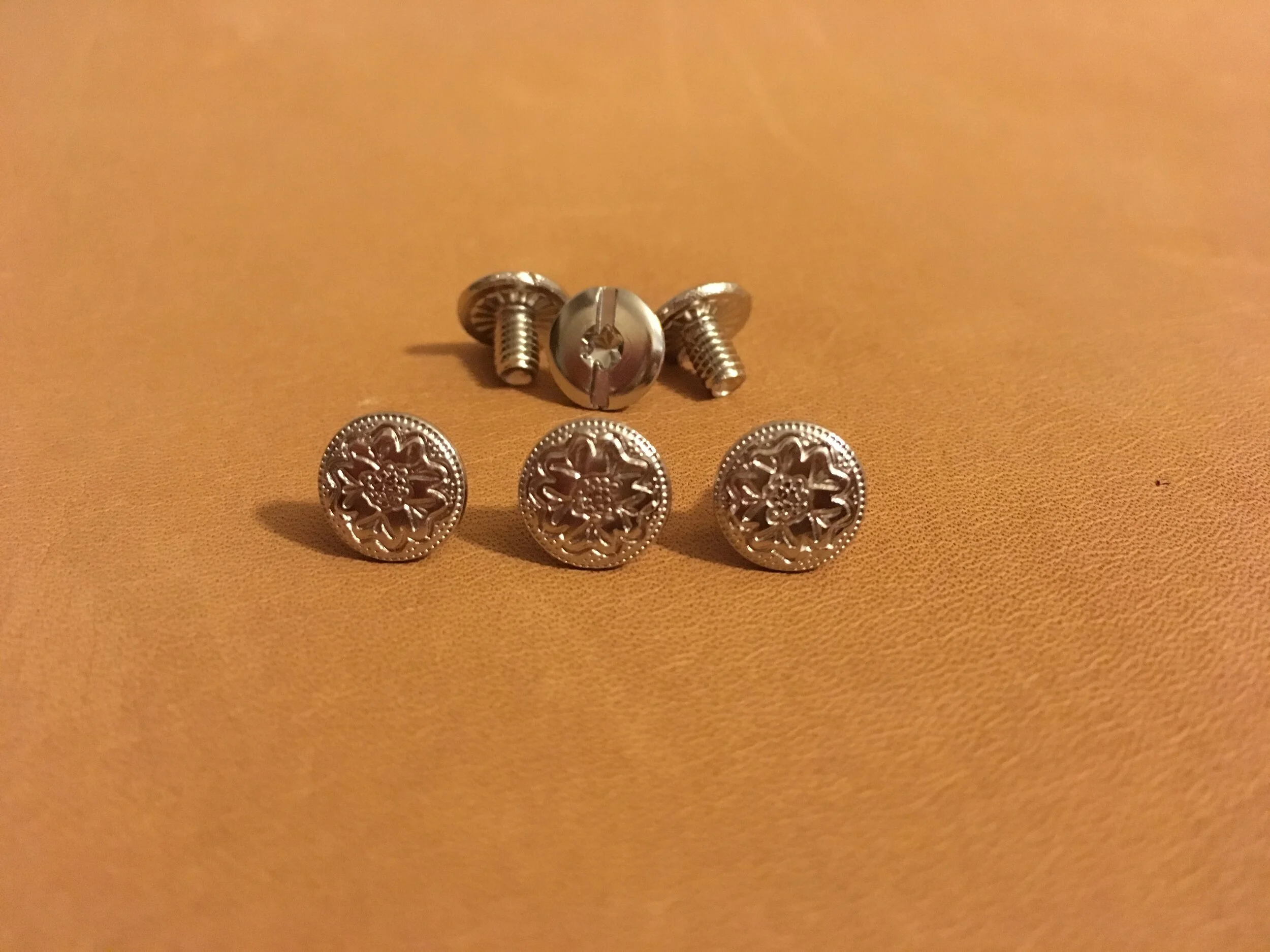 Screws, Rivets, Snaps & Zips — Conchos Australia