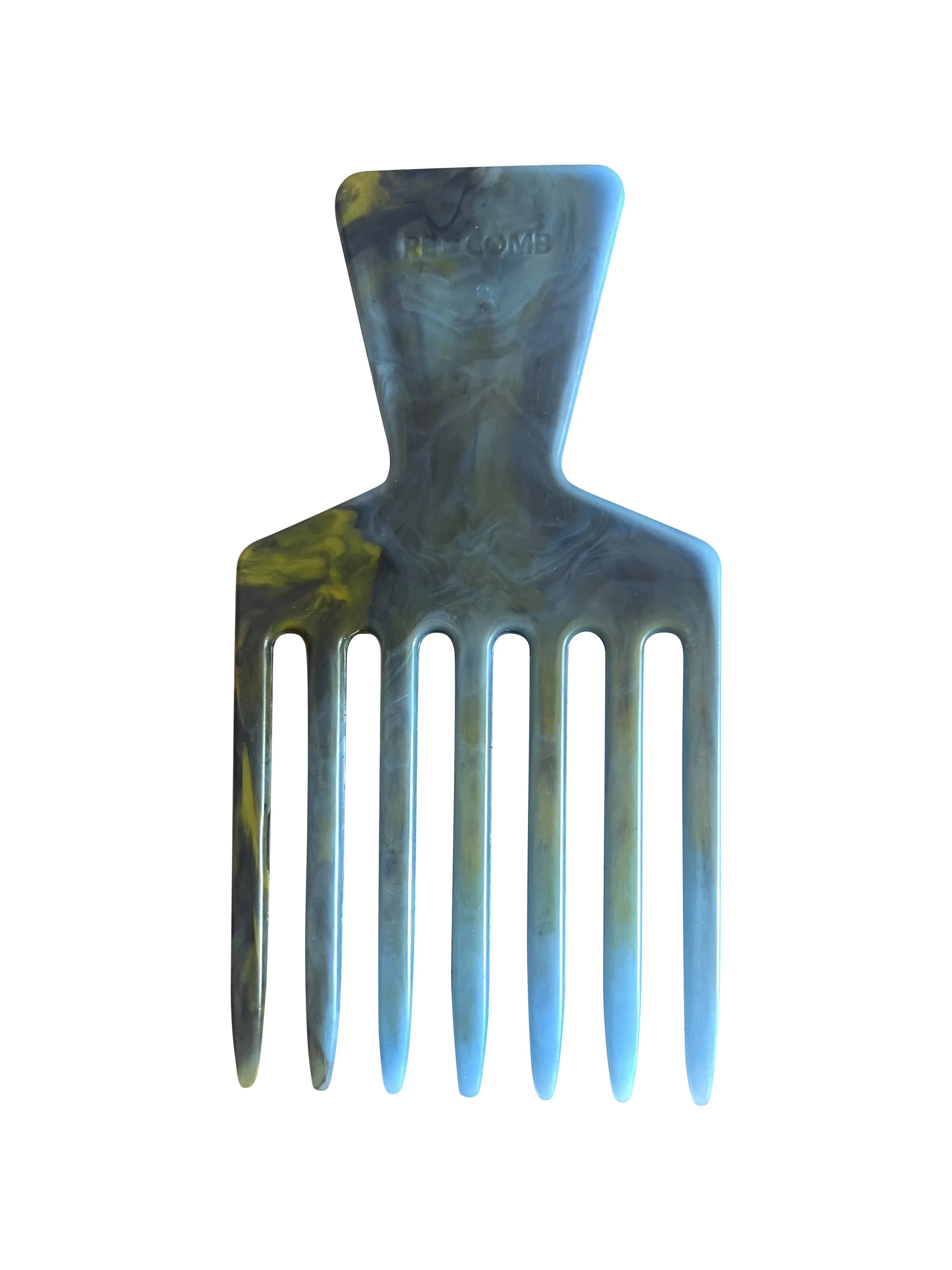 Hair combs made from recycled plastic — Re=Comb