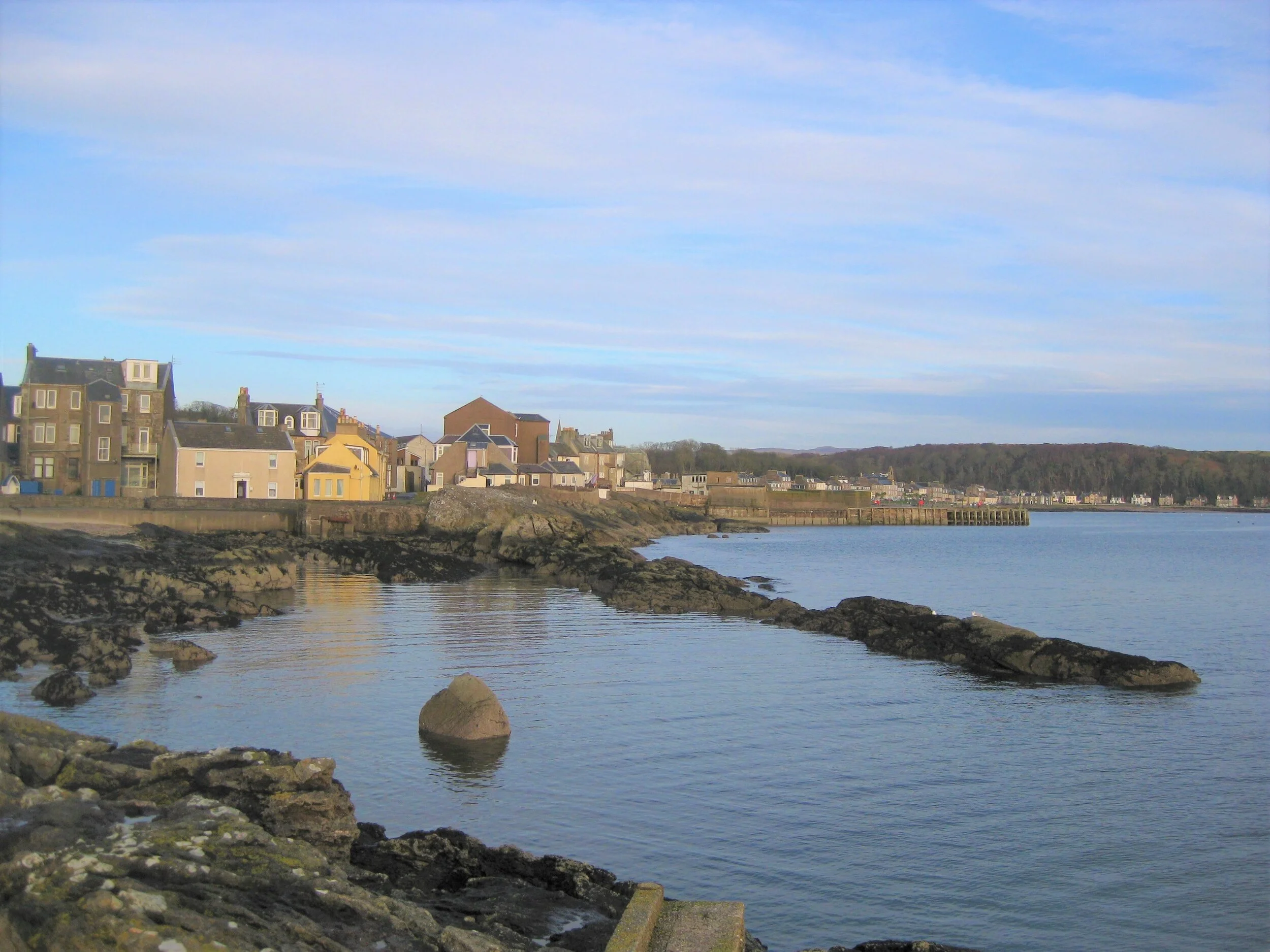 Millport Beach Apartment, Holiday Accommodation & Flats Millport