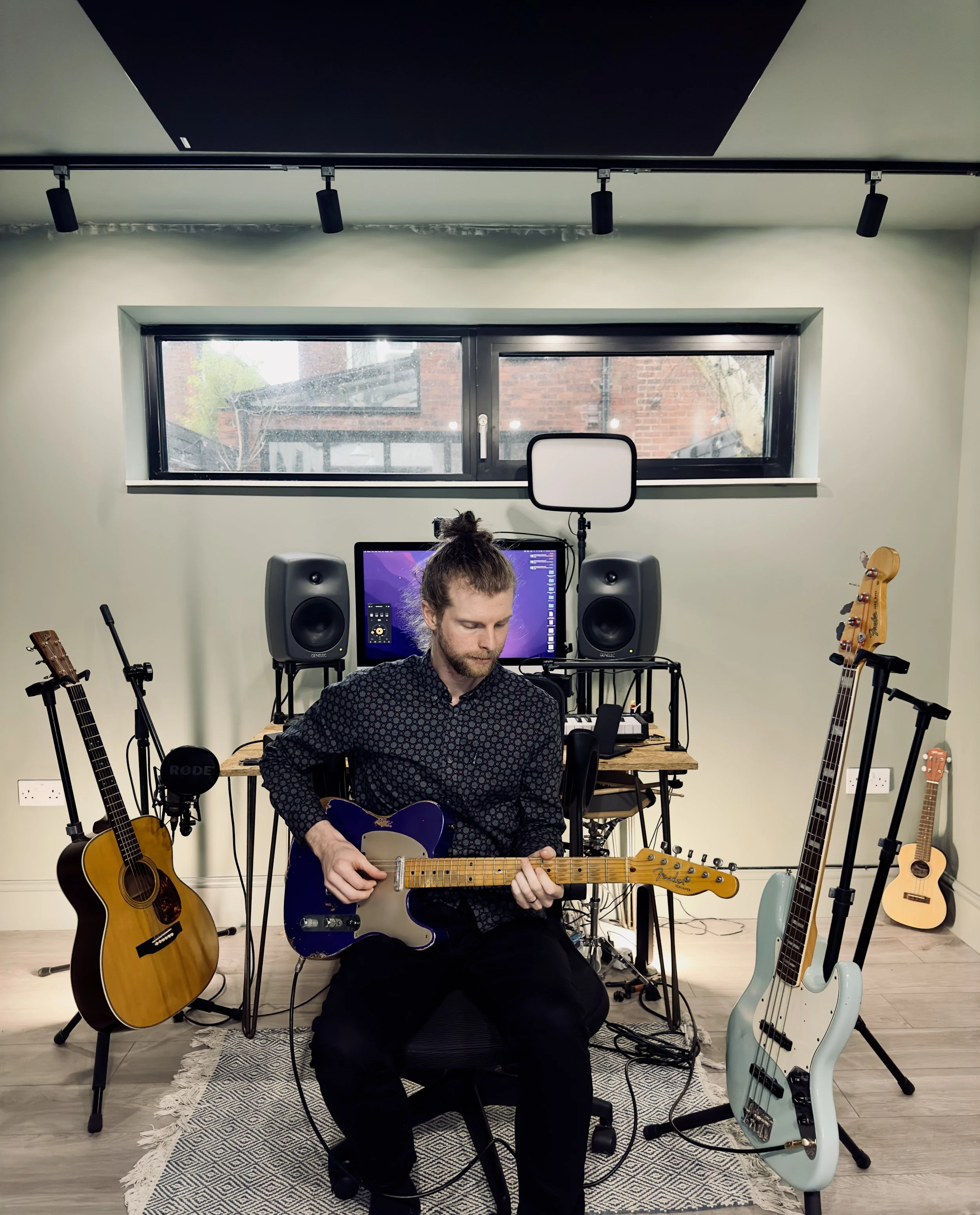 Baz McGrath Music | Online One-To-One Electric, Acoustic and Bass ...