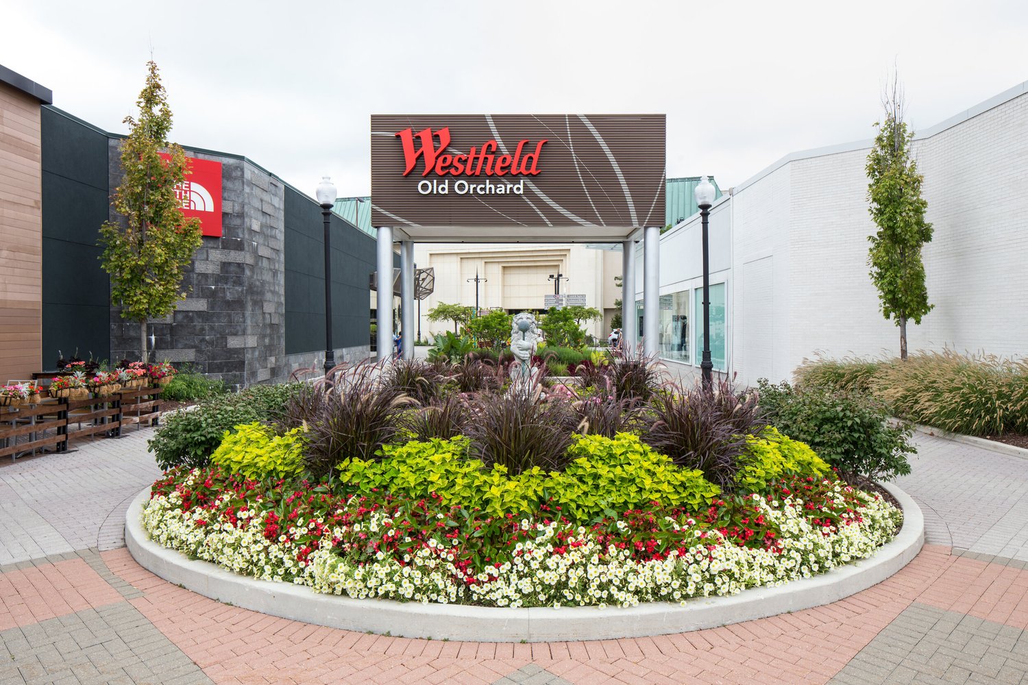 Westfield Old Orchard Mall — Christy Webber Landscapes