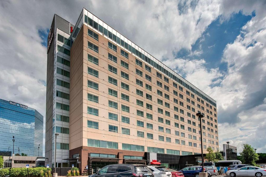 Hotel Partners Paisley Park | Prince's Home and Studio