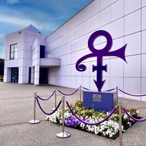 FAQ Paisley Park | Prince's Home and Studio