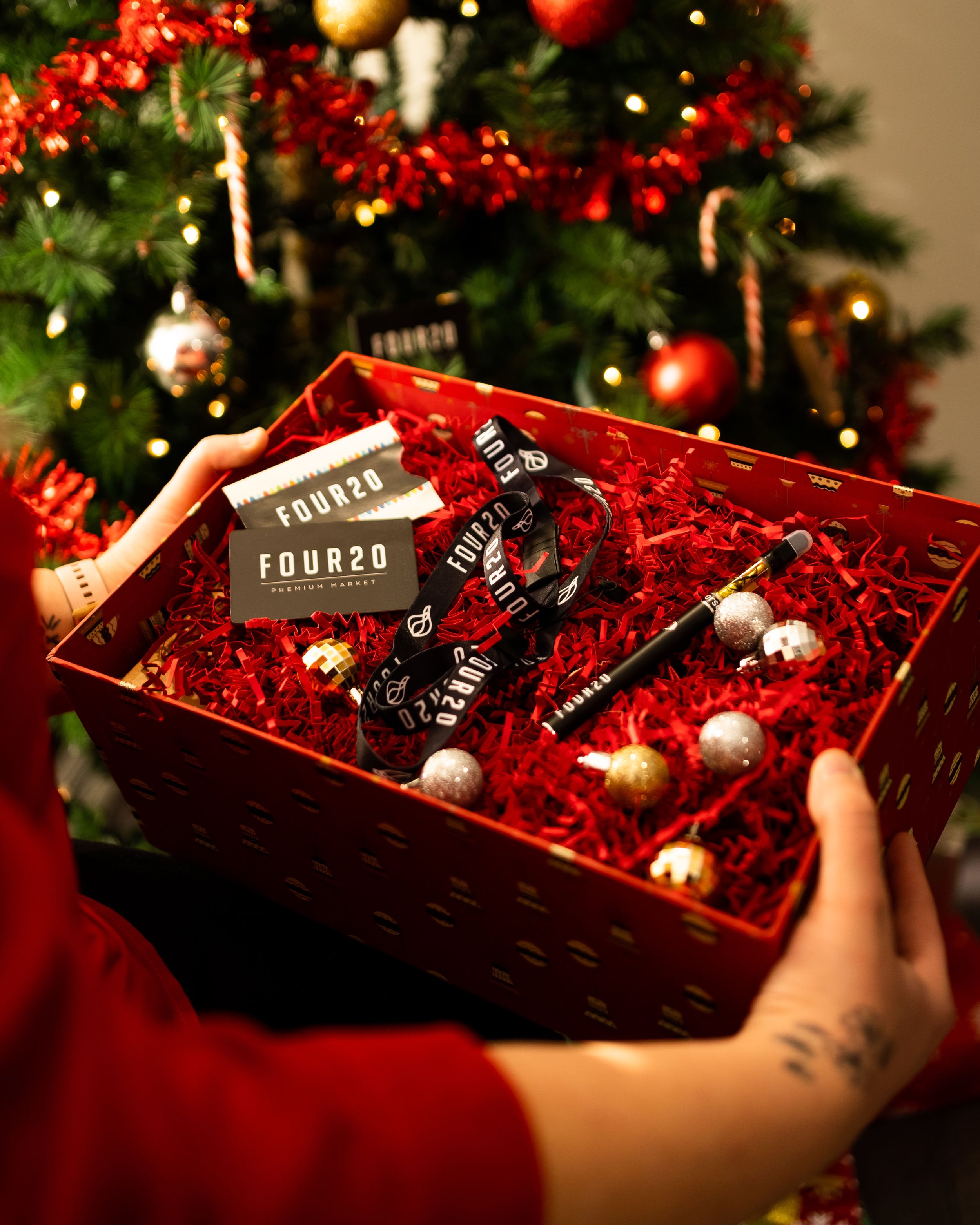 FOUR20 Holiday Gift Guide: Stocking Stuffers — FOUR20