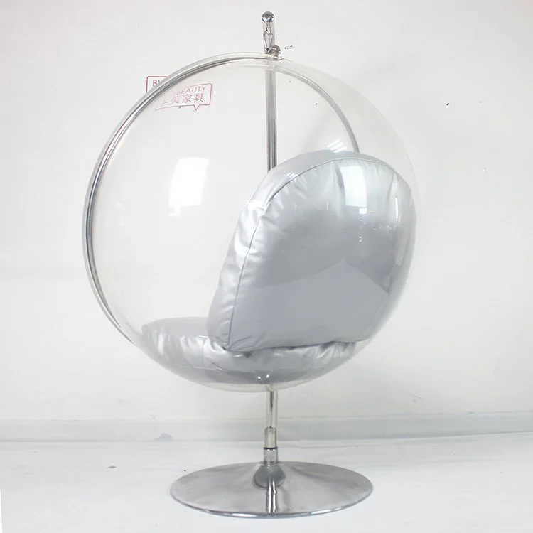 Neotenic Lounge chair